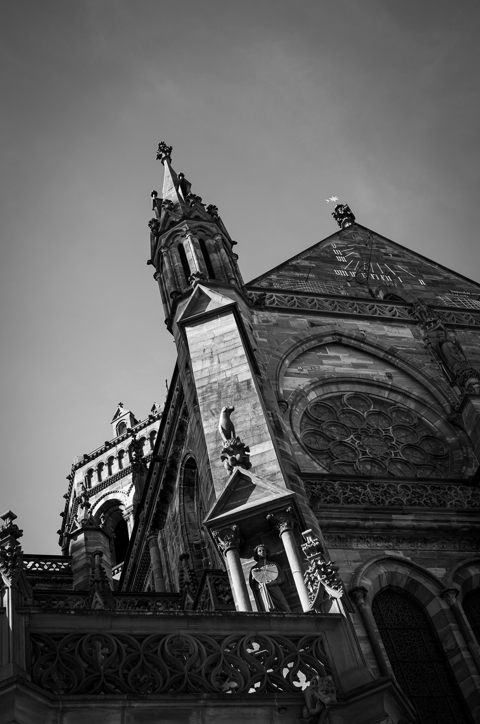 Gothic Spire Ascendant: A Black-and-White Elevation of Craft