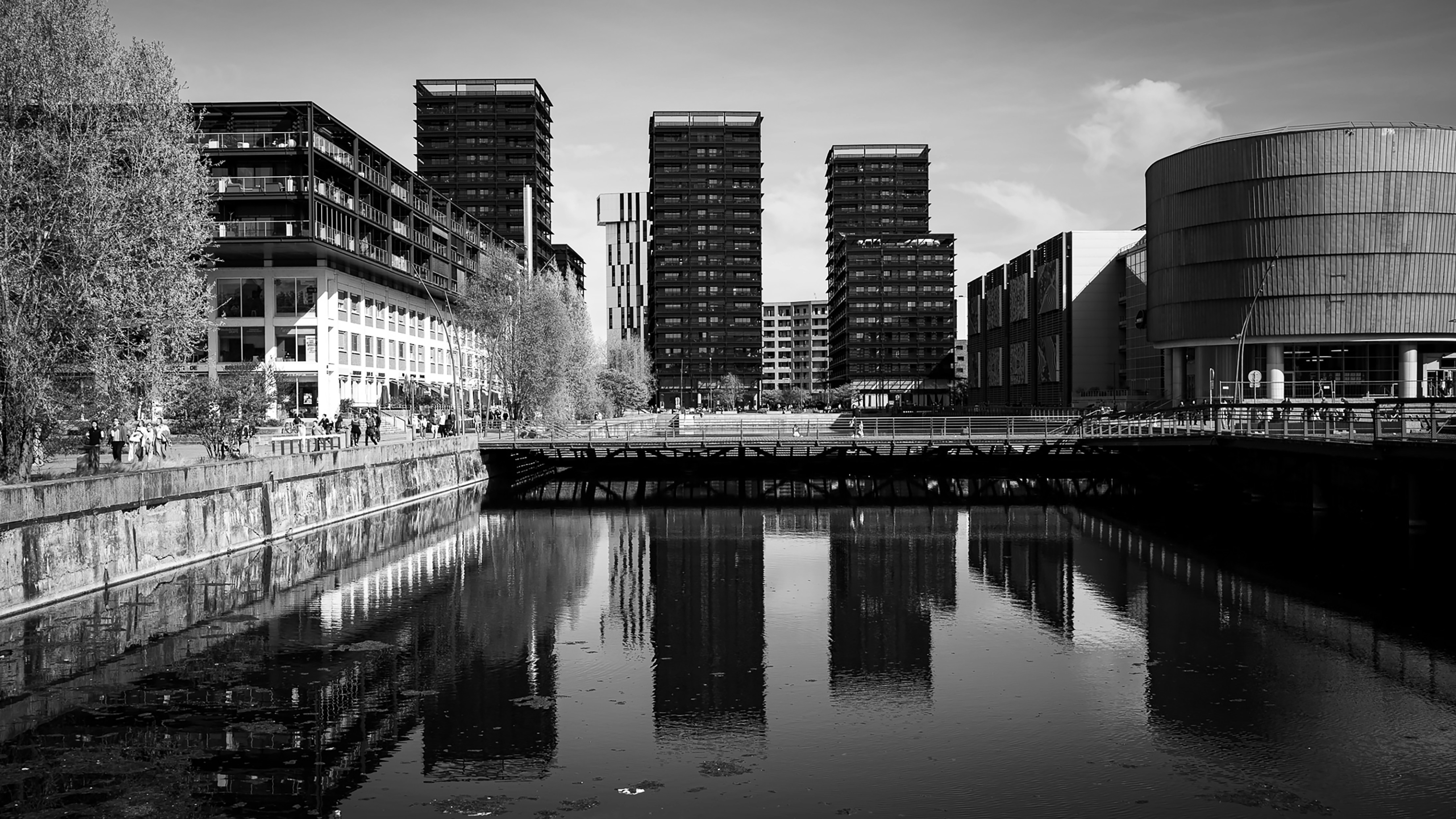 Urban Canal in Mono: Reflections and Geometry