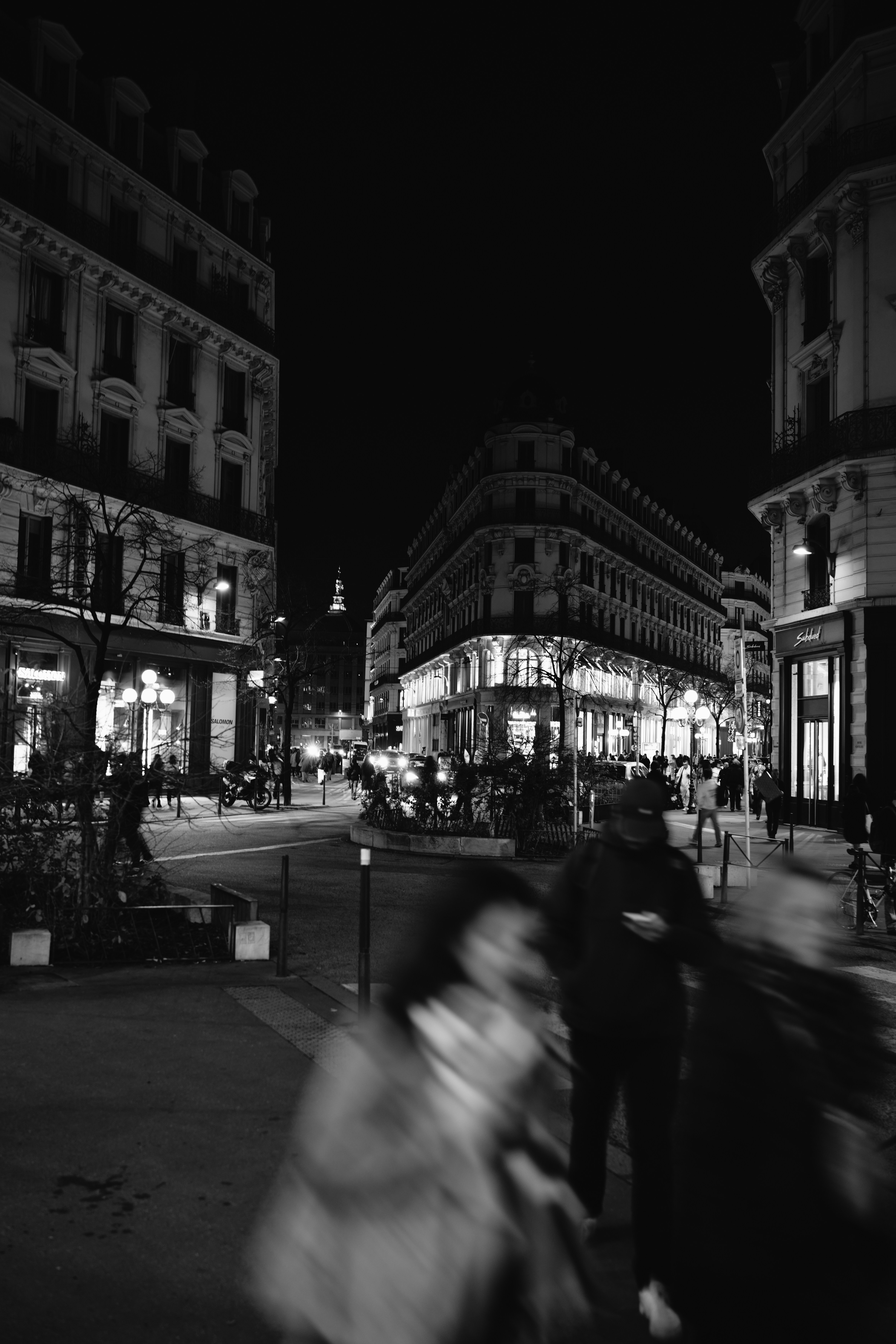 Midnight Motion in a Parisian Street