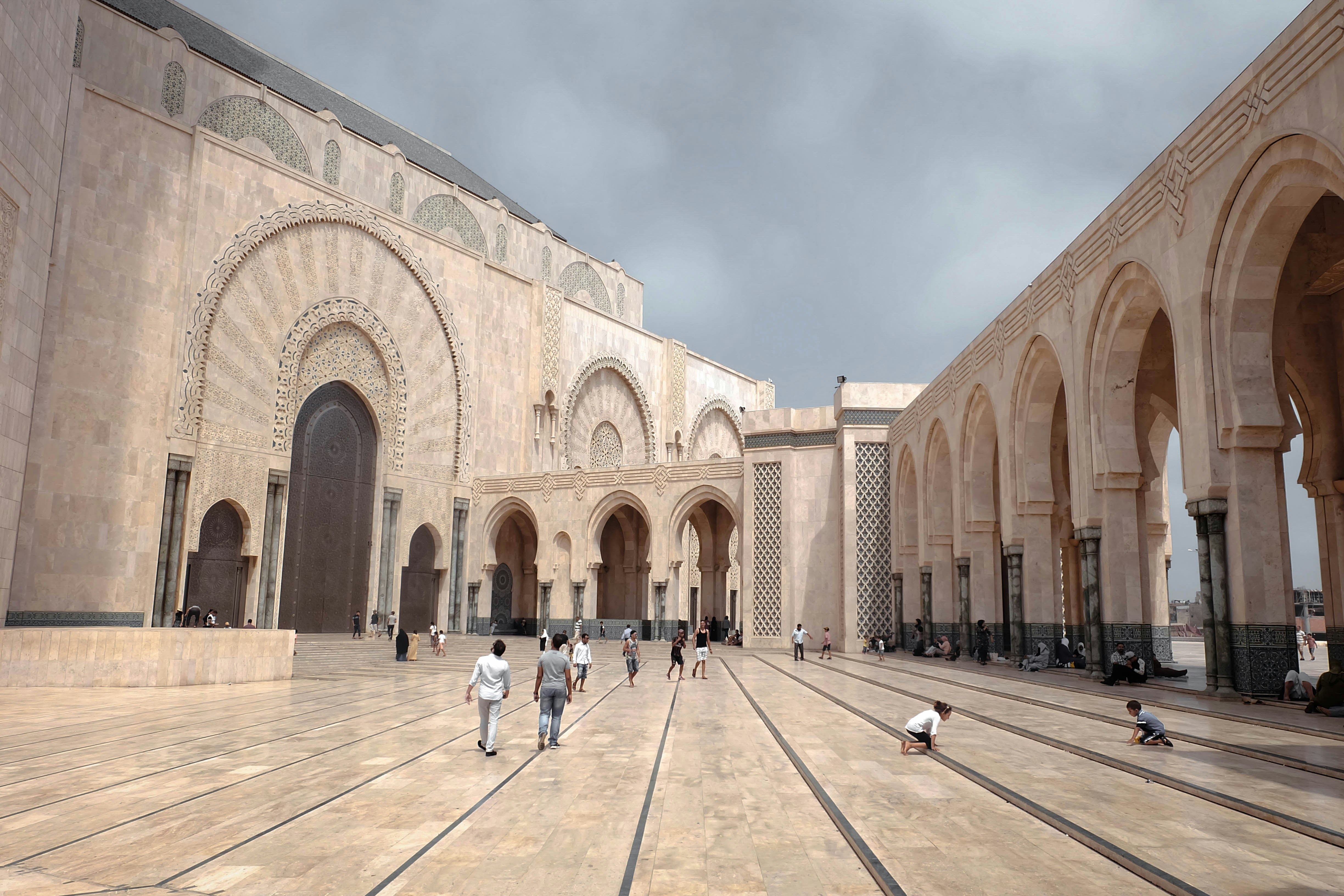 Echoes of Marble and Silence at an Empty Courtyard