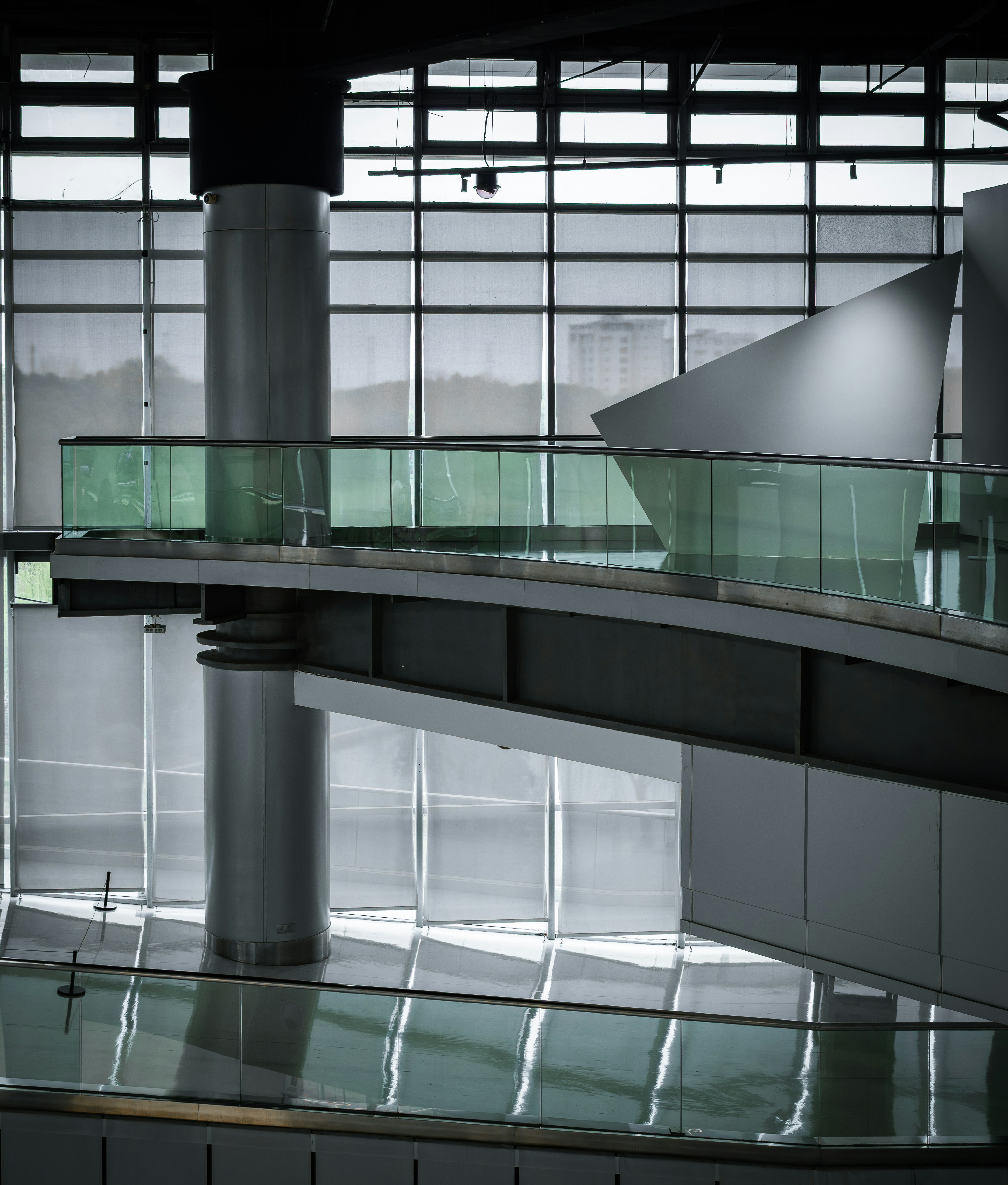 Curved Glass and Concrete: An Interior Odyssey