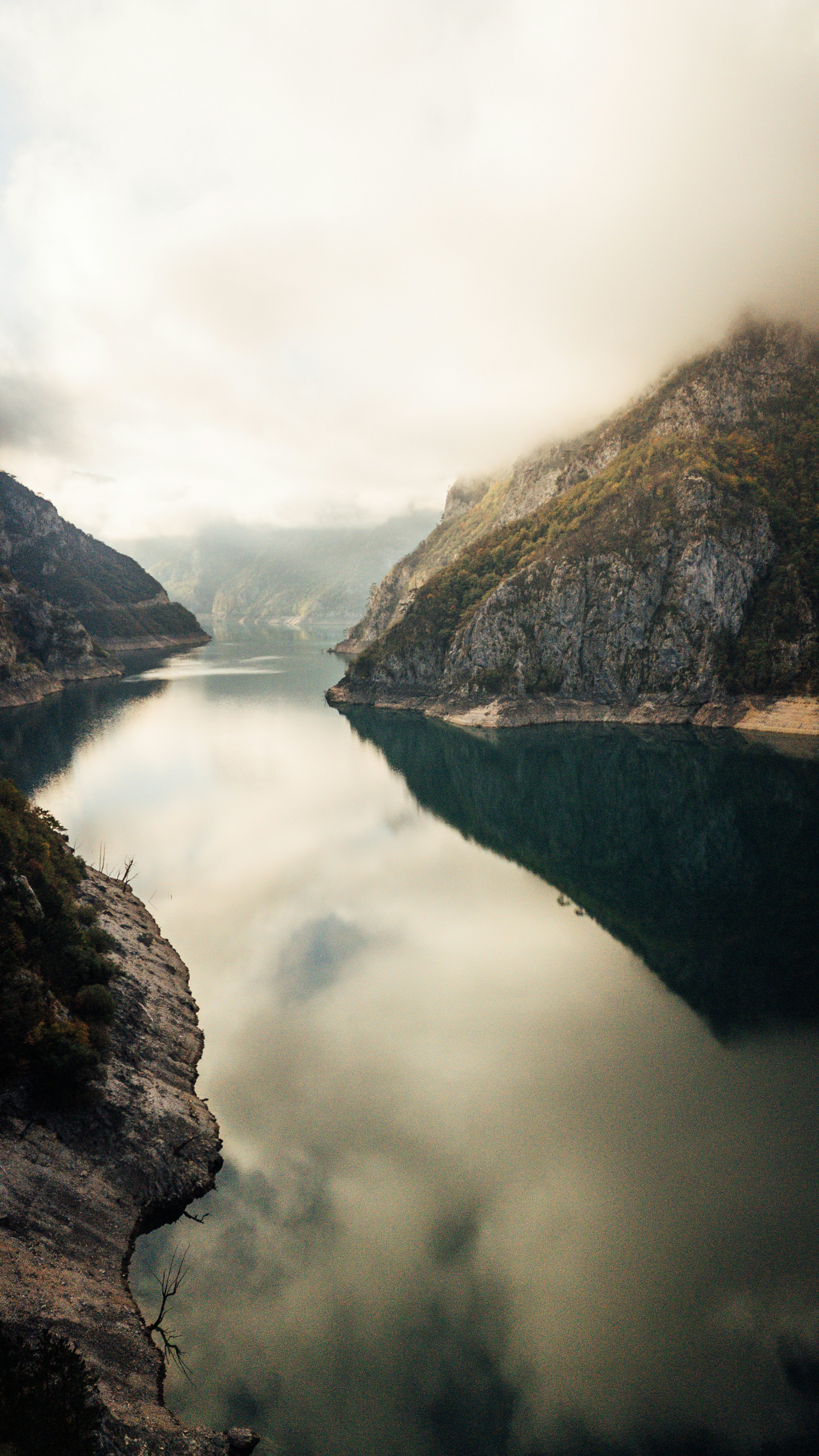 Mist over the Echoing Gorge