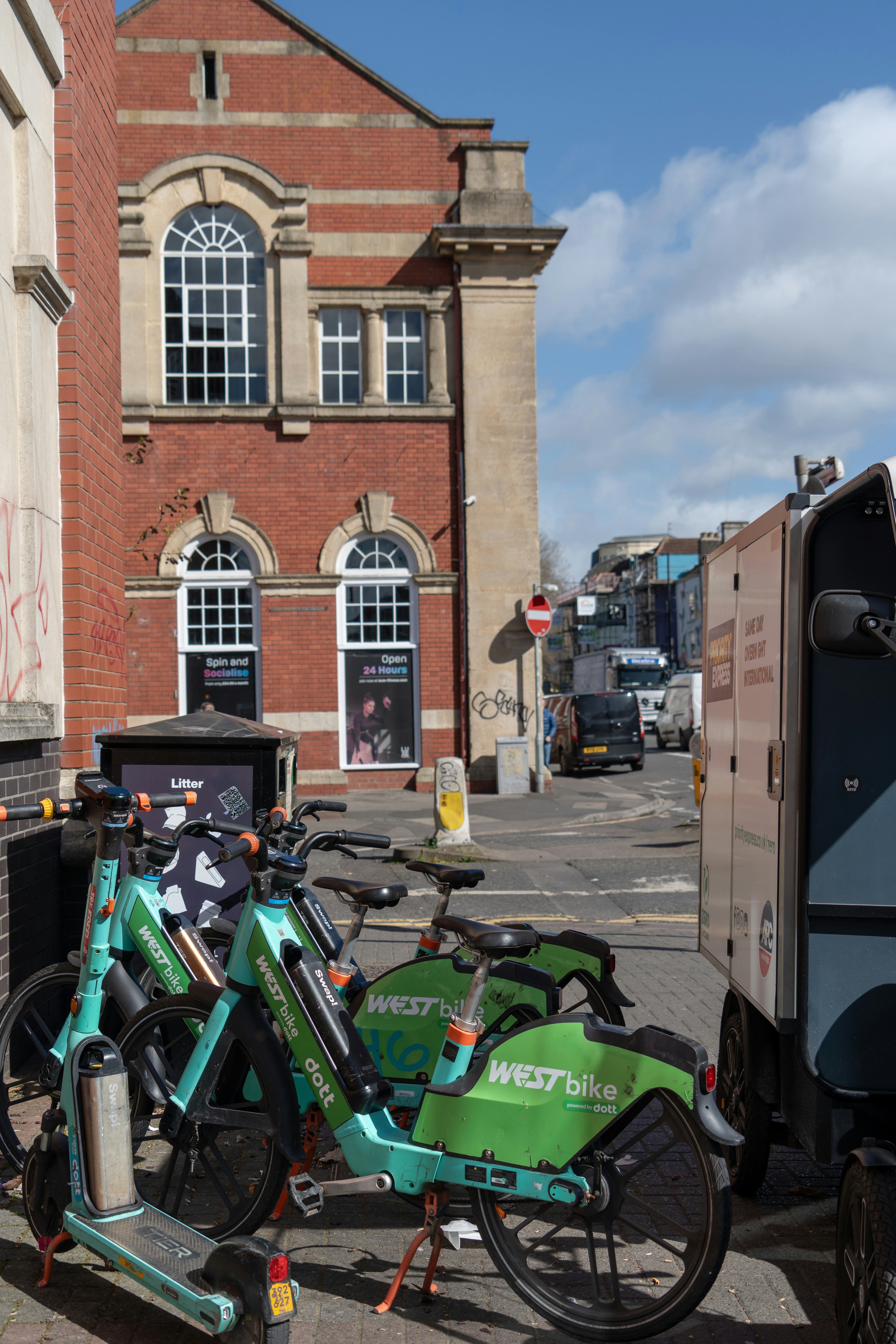 Westbike Dock: Urban bikes and a historic brick facade