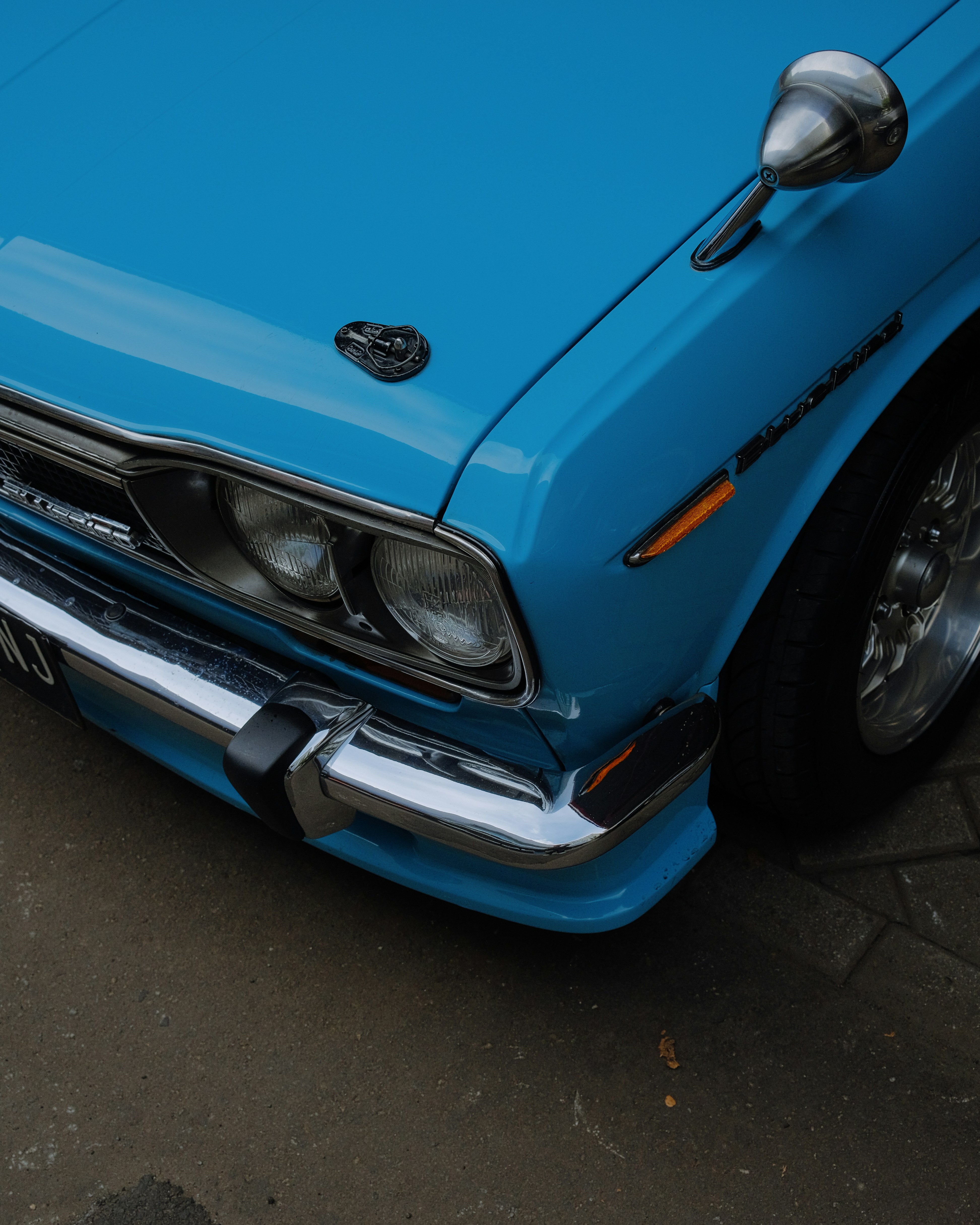 Blue Muscle: The Front Corner of a Classic Rally Crest