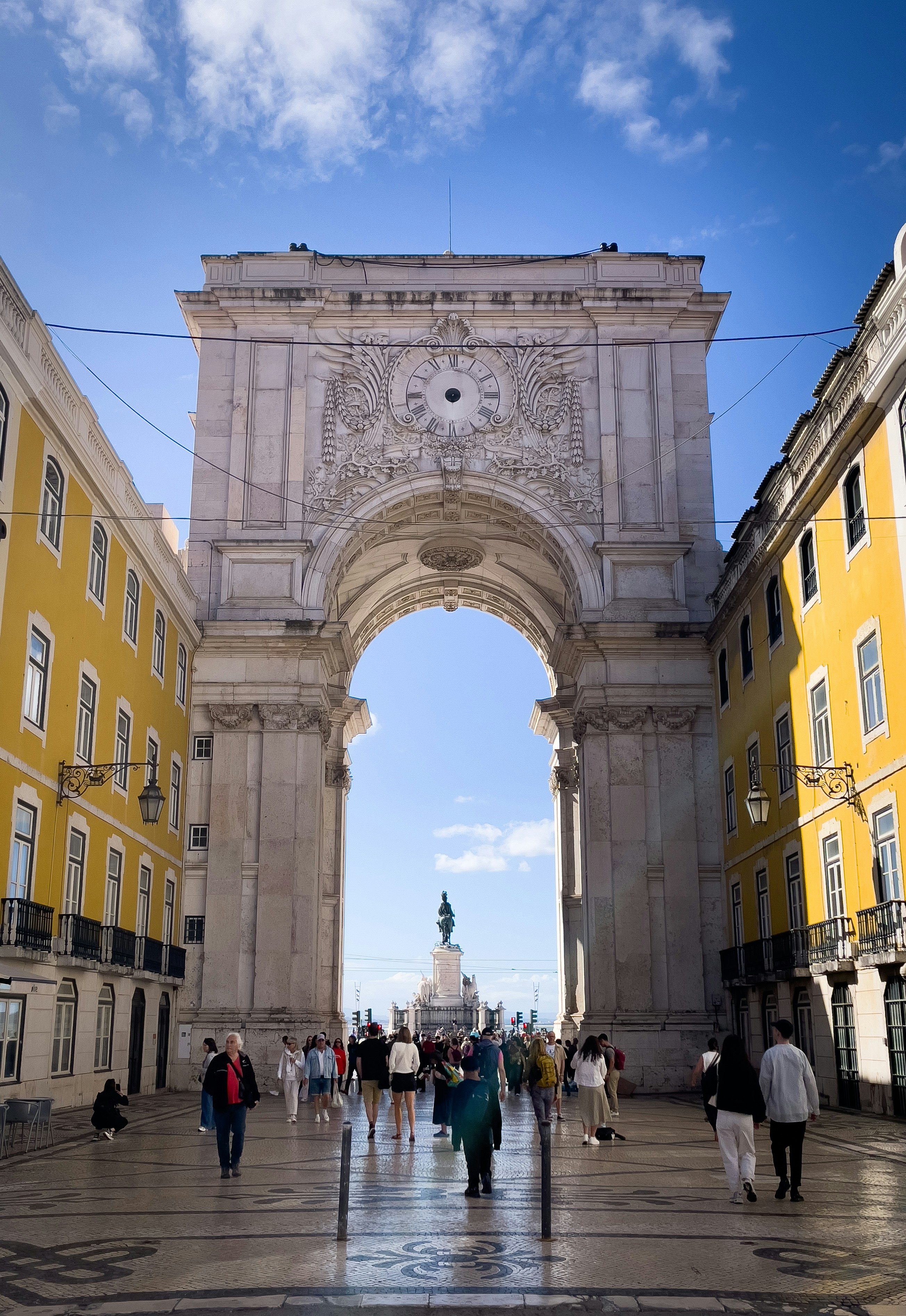 Archway to the Sea of People: Avenida da Liberdade Frame