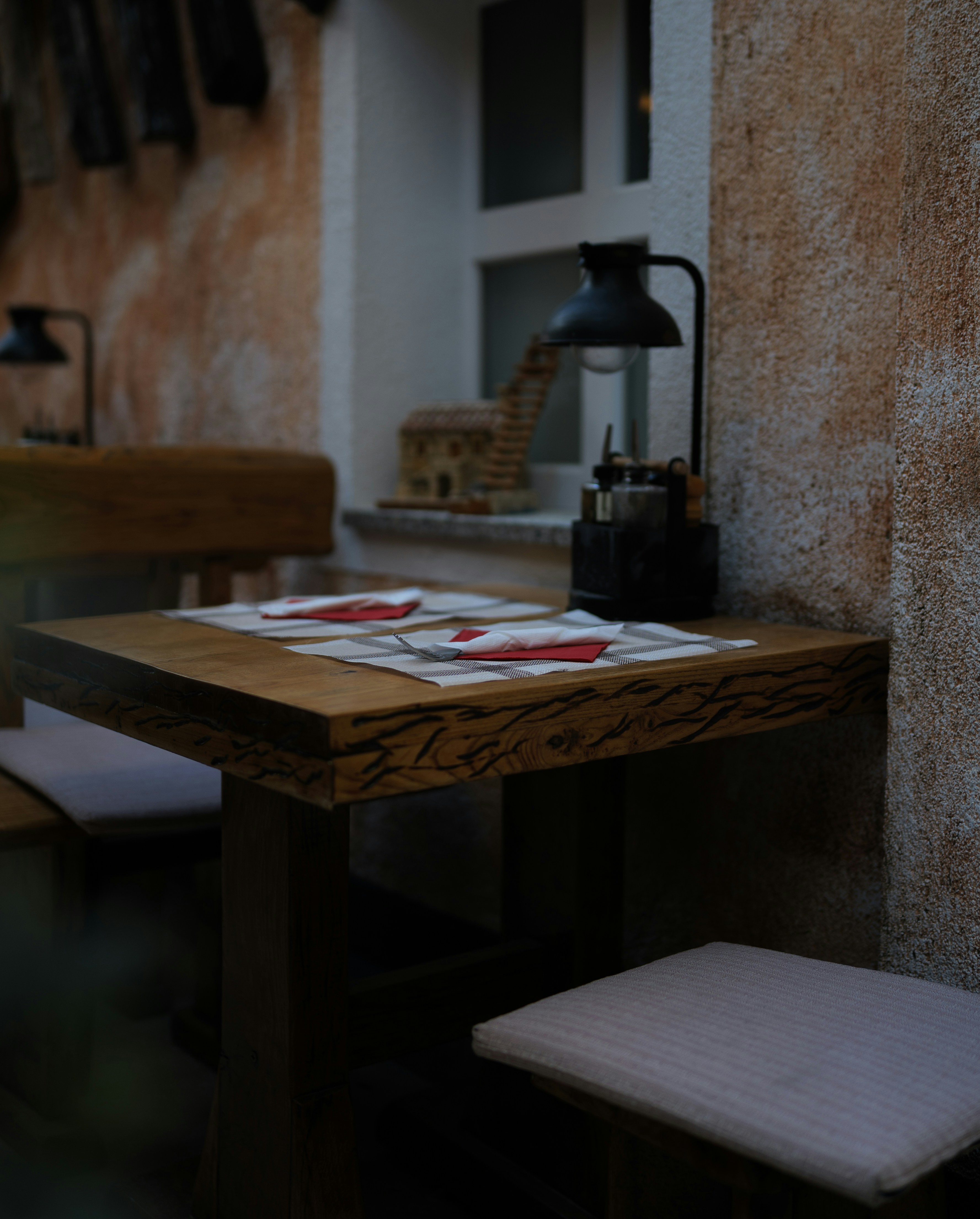 Crafted Tabletop Calm: A Lantern-lit Bistro Scene