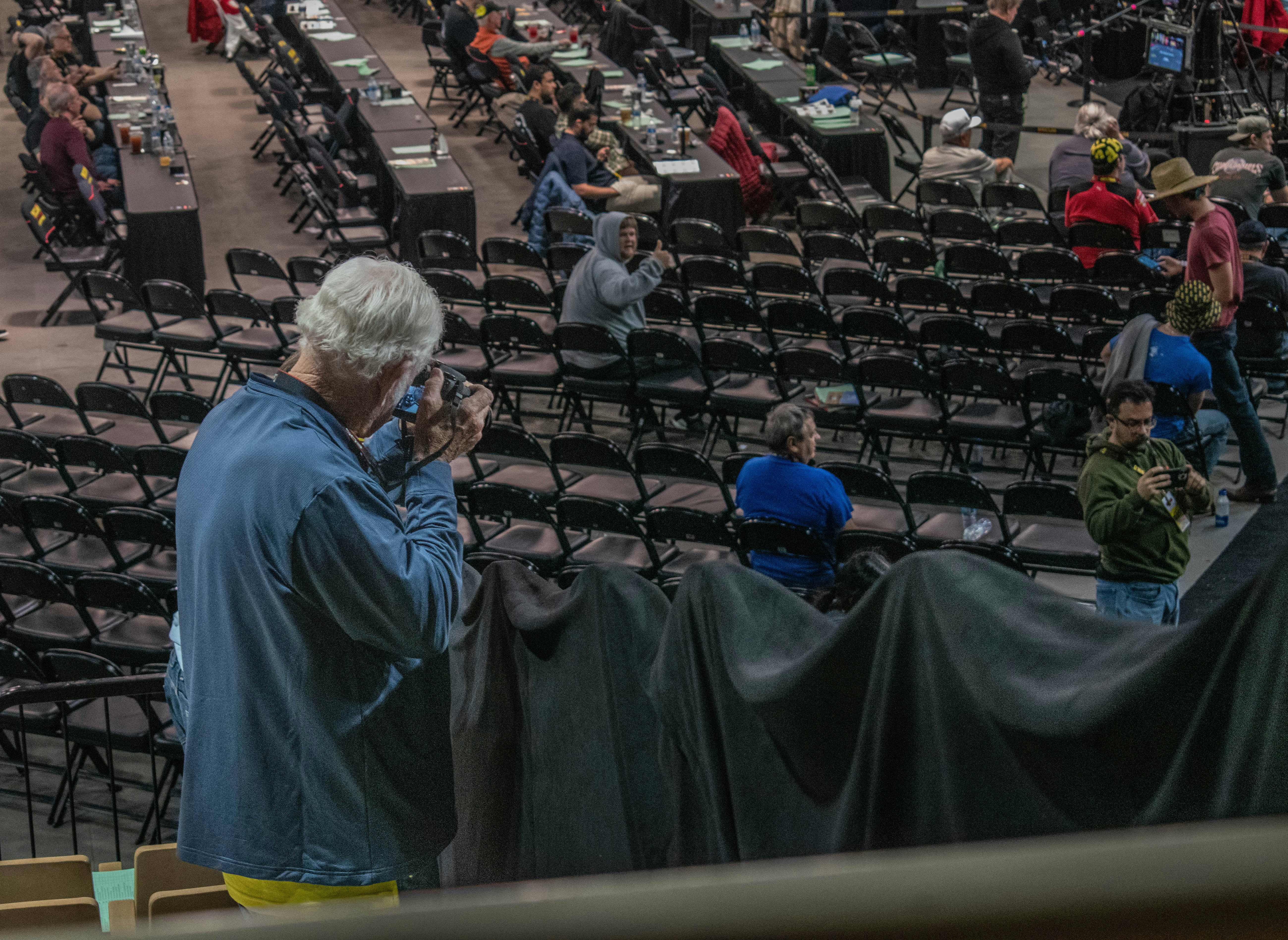 Audience Night Shift: The Photographer in the Front Row