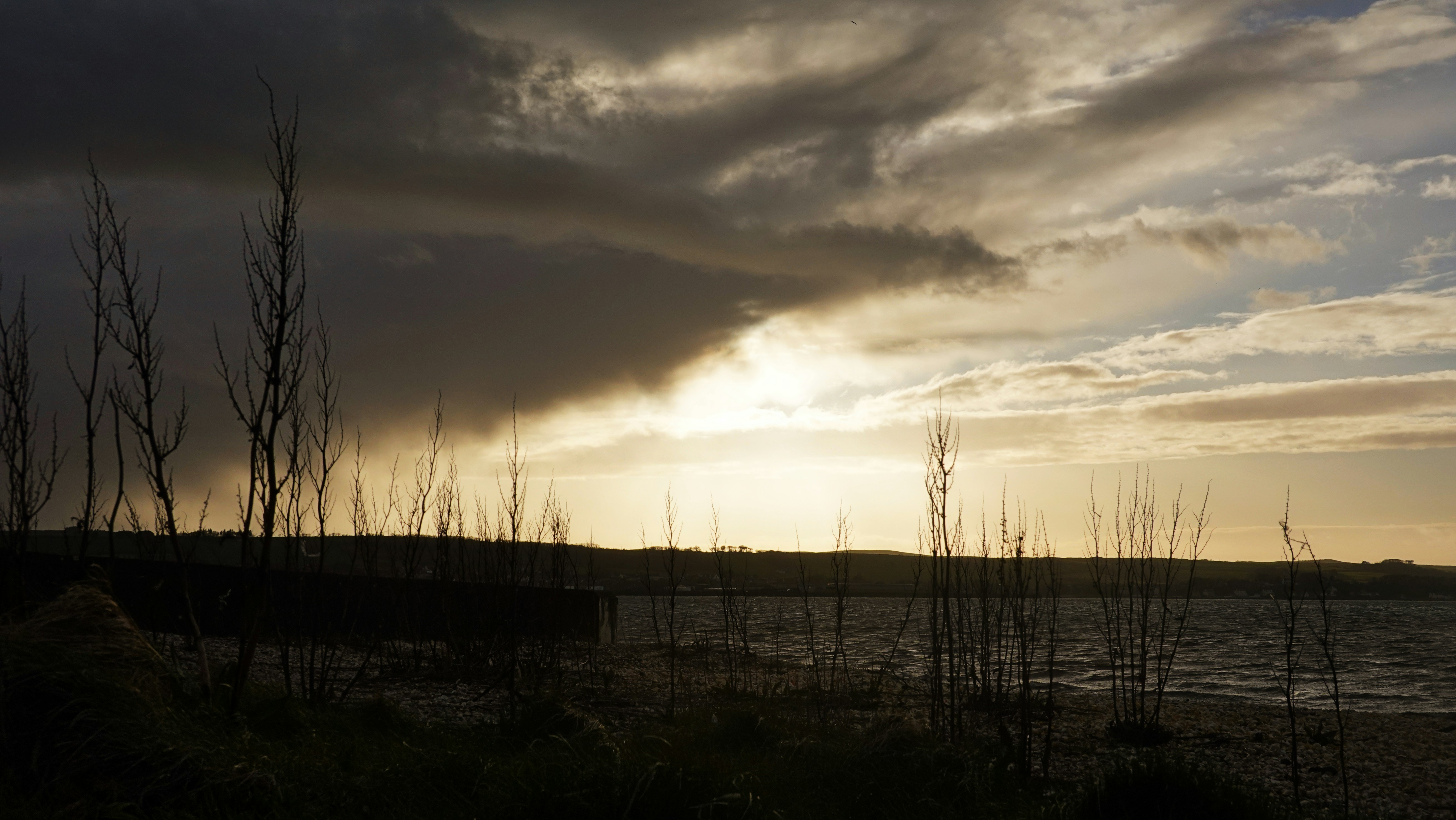 Glowing Horizon Over a Quiet Shore
