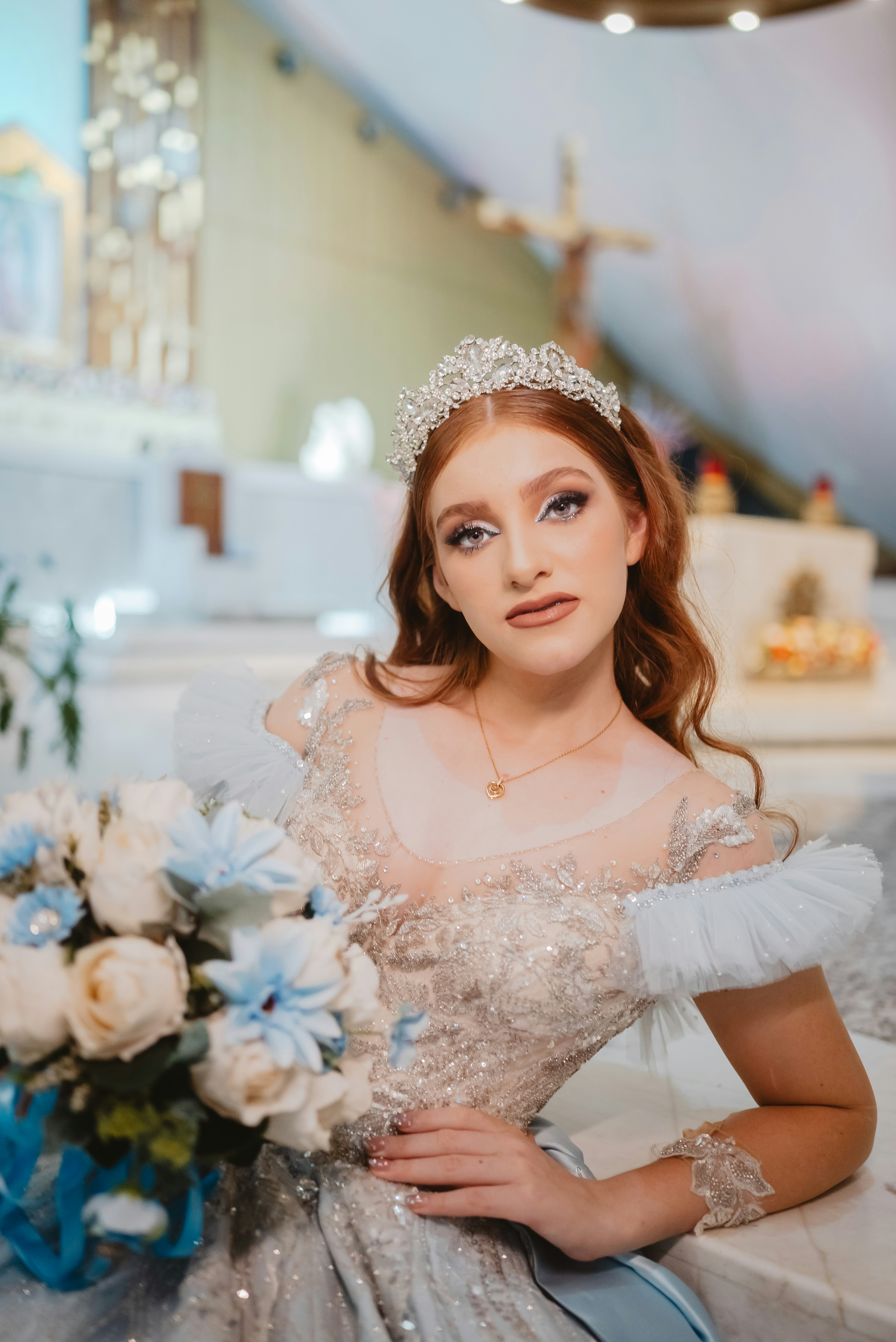 Crowned in Light: A Bridal Moment in Soft Royal Tones