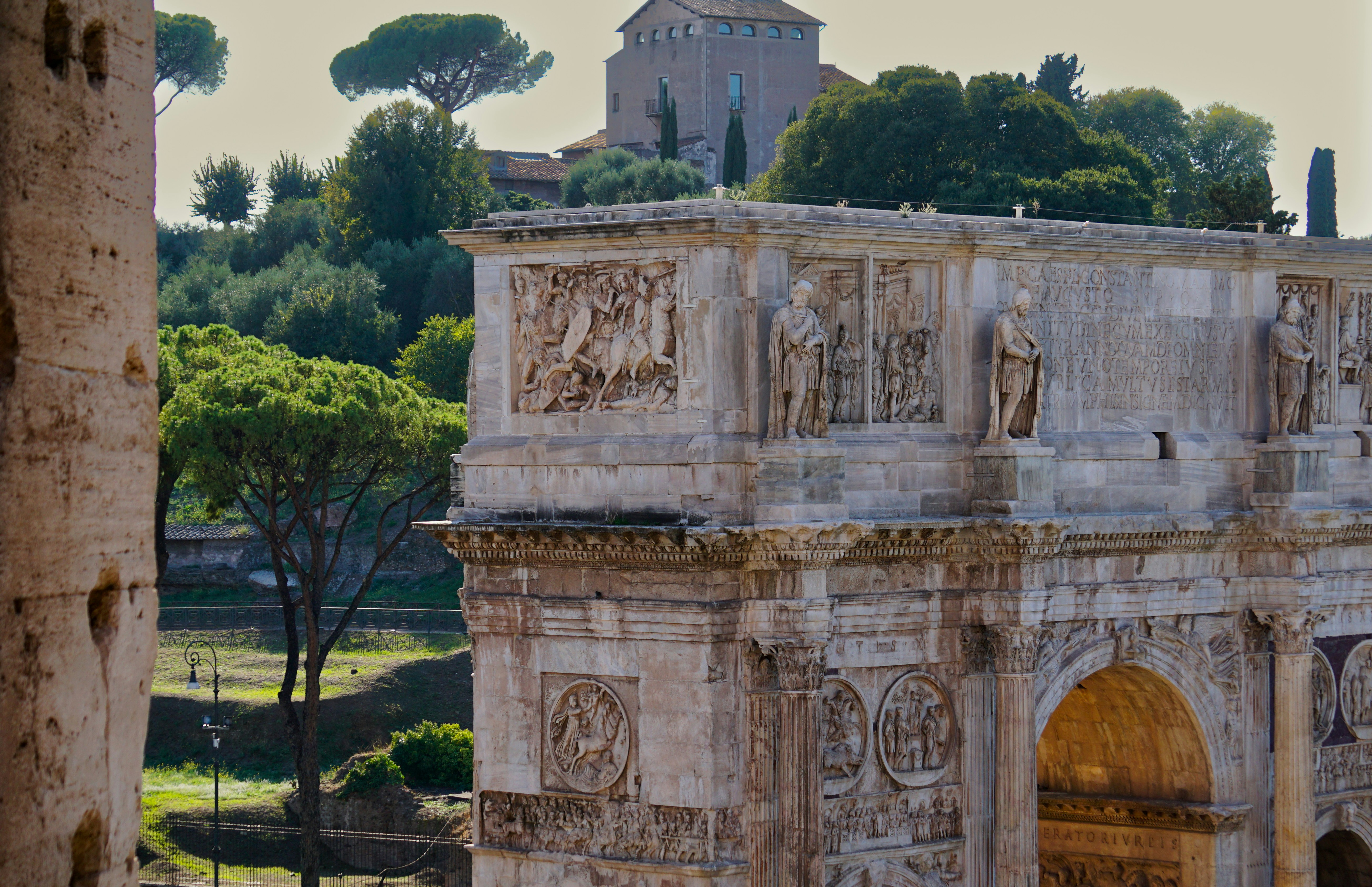 Stone Remains of Time: The Arch as Chronicle