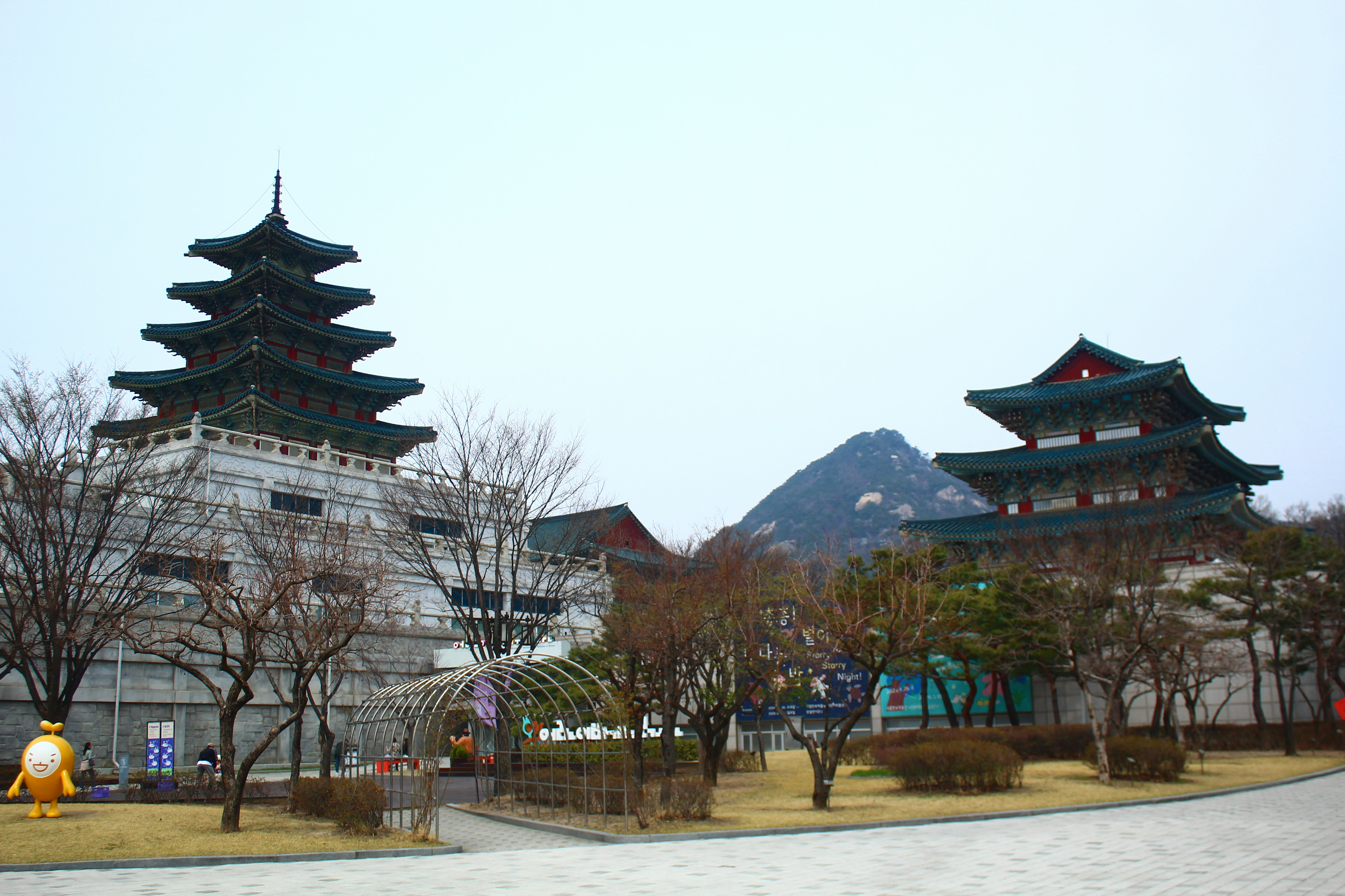 Moonlit Pagoda and Gate: Tranquil Temple Courtyard