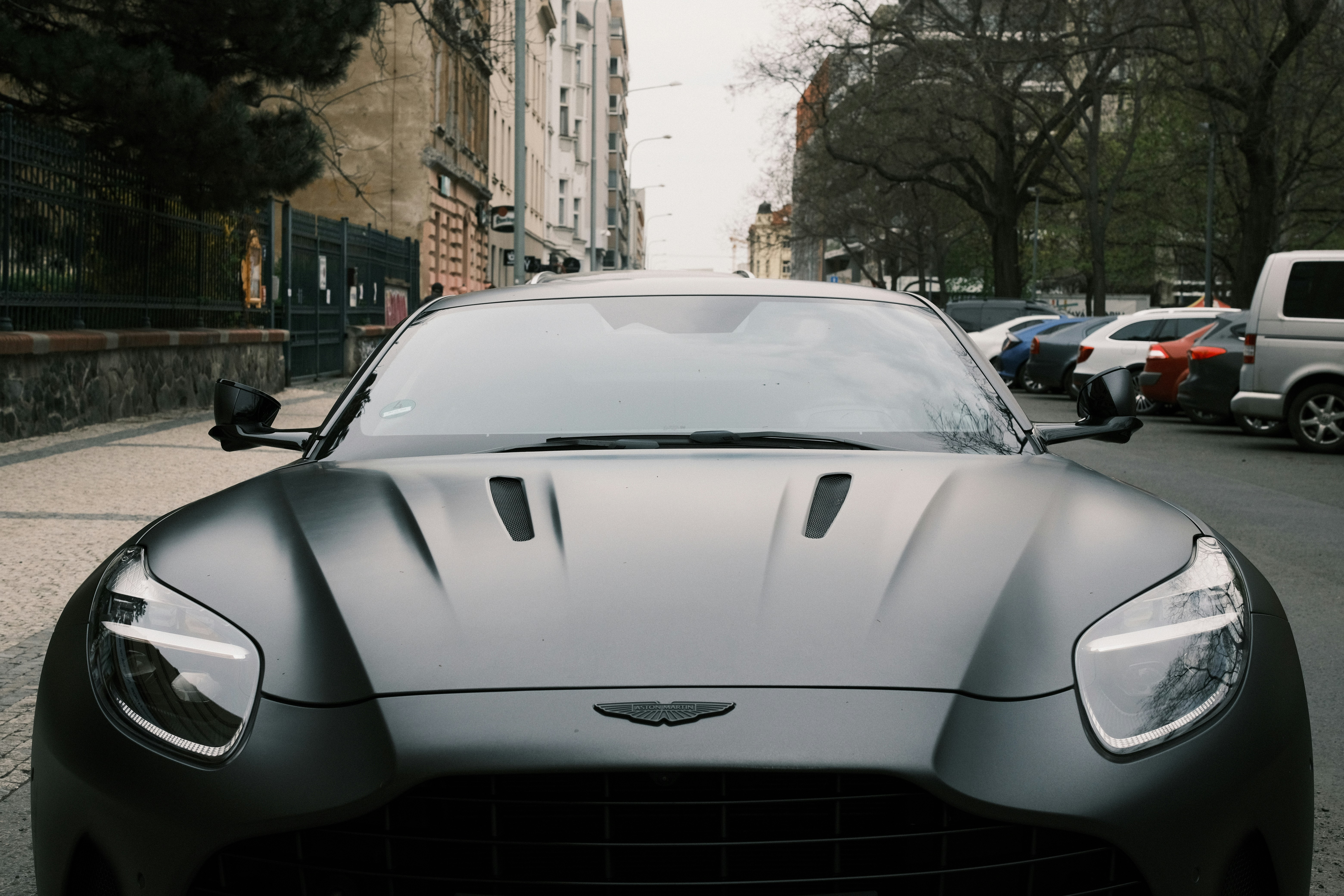 Front-Focused Power: Aston Martin at a Quiet Urban Curve