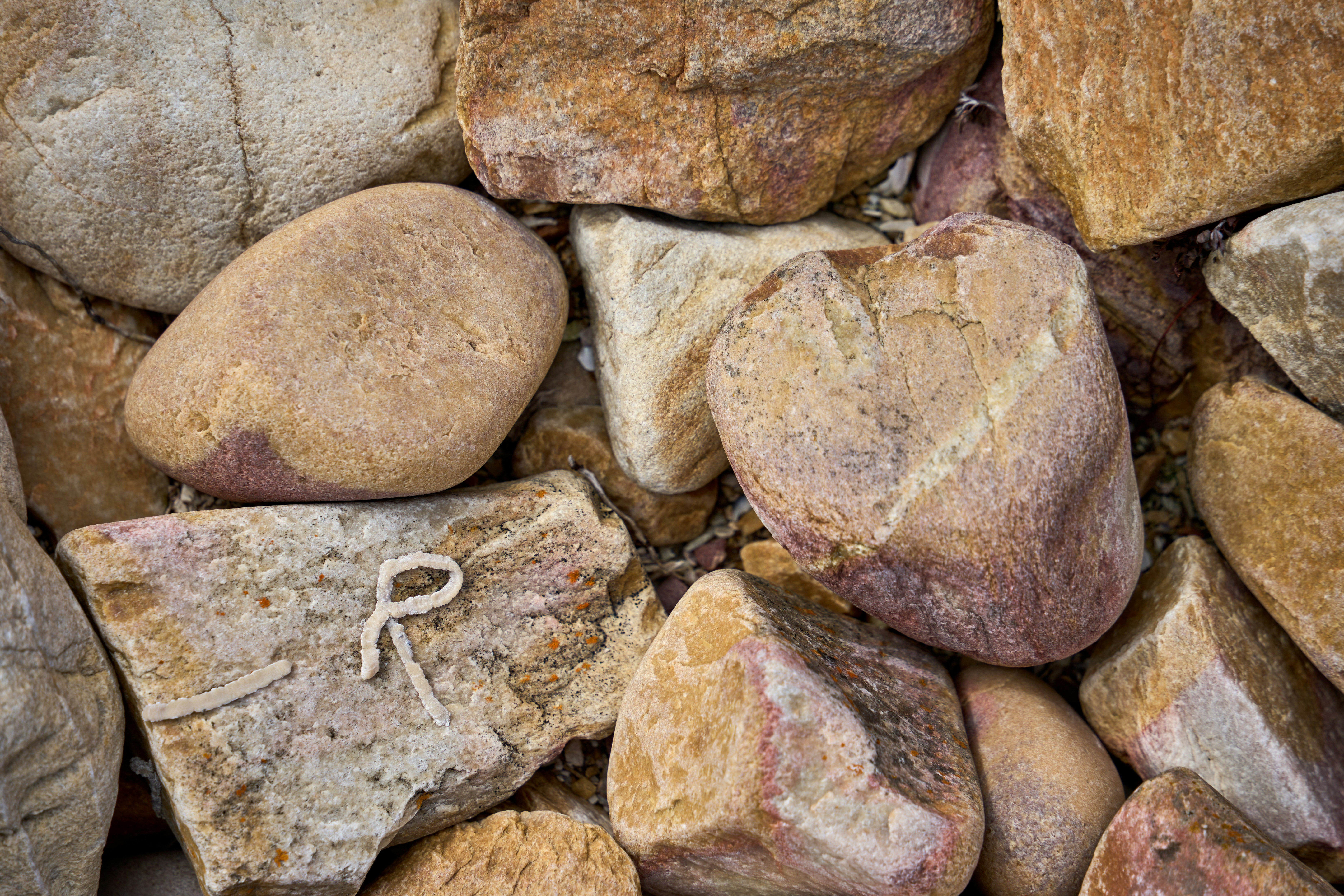 Stone Sketch: A Quiet Riddle of Pebbles and Chalk