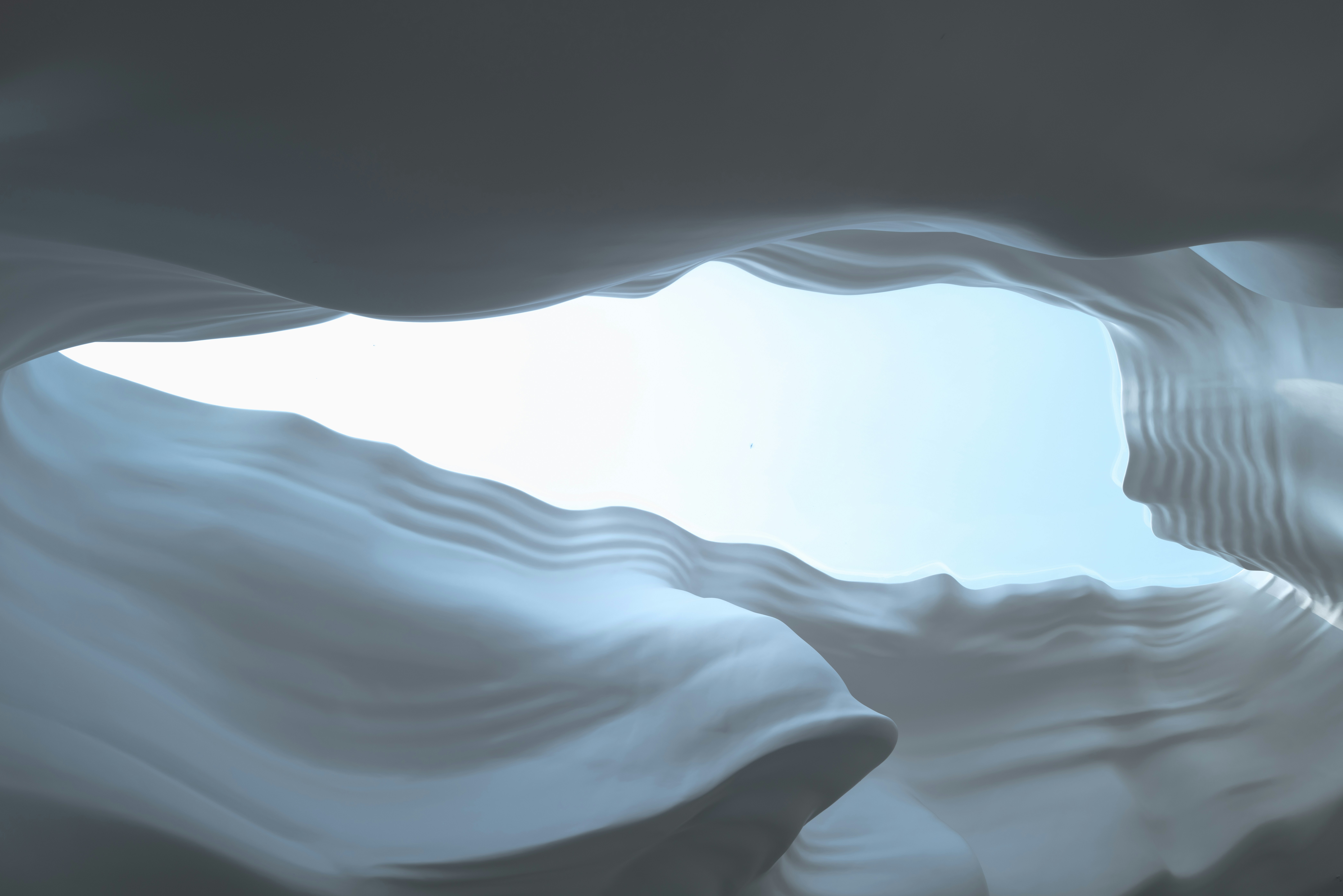 Iceverse: Light at the Edge of a Snow-locked Canyon