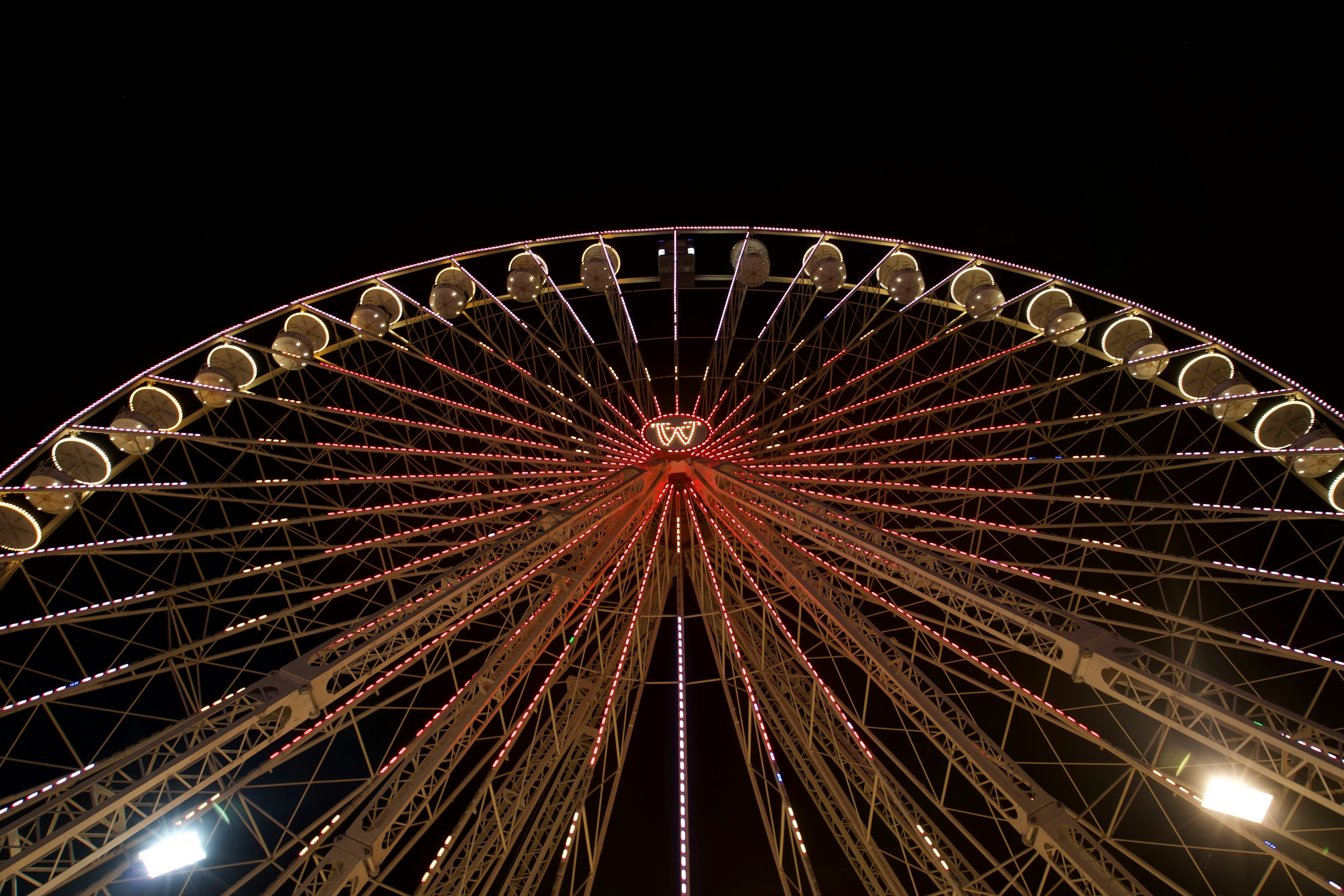 Midnight Ferris Spiral: A Neon Skyline Arc