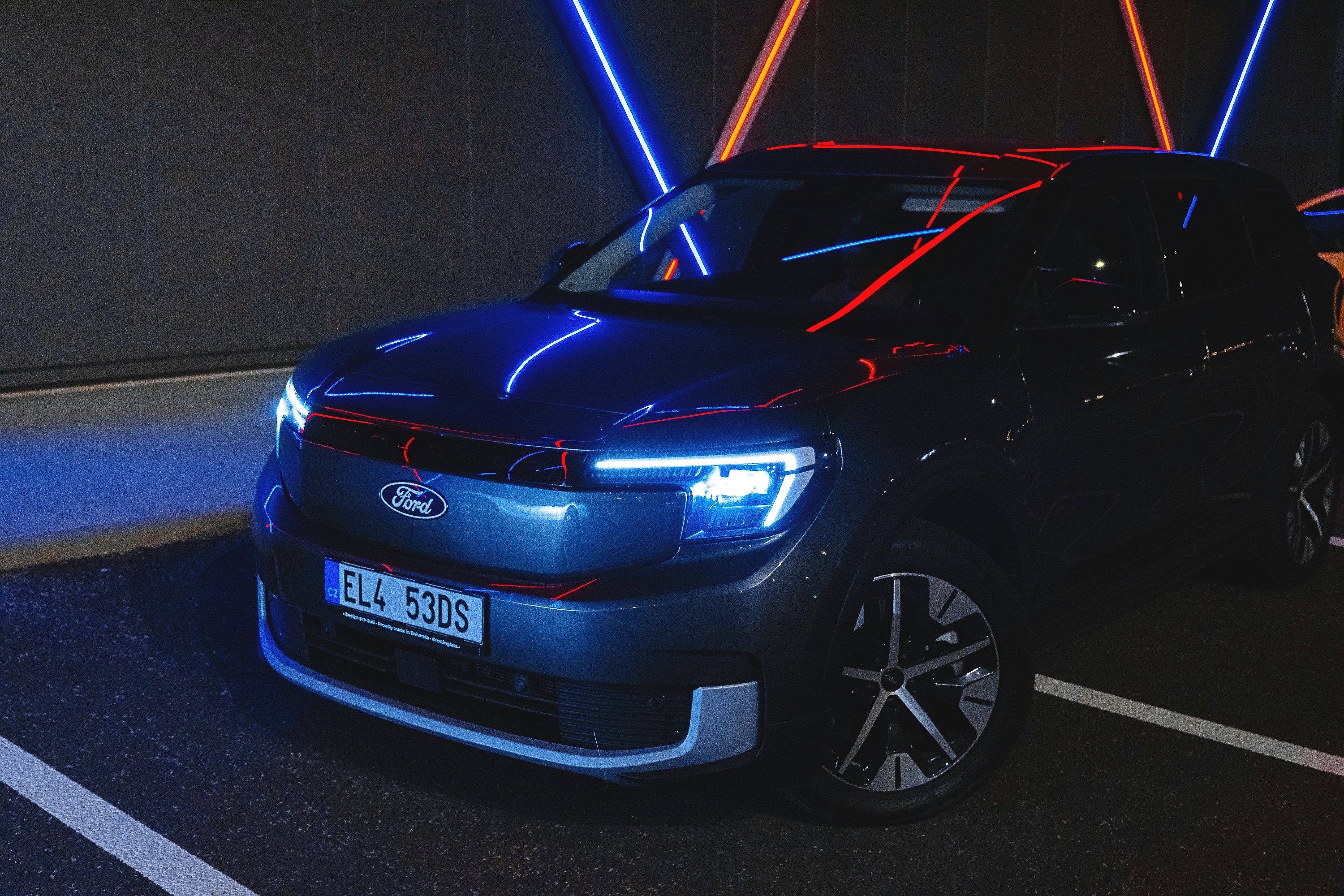 Neon-lit Ford Edge in a Night Neon Gallery