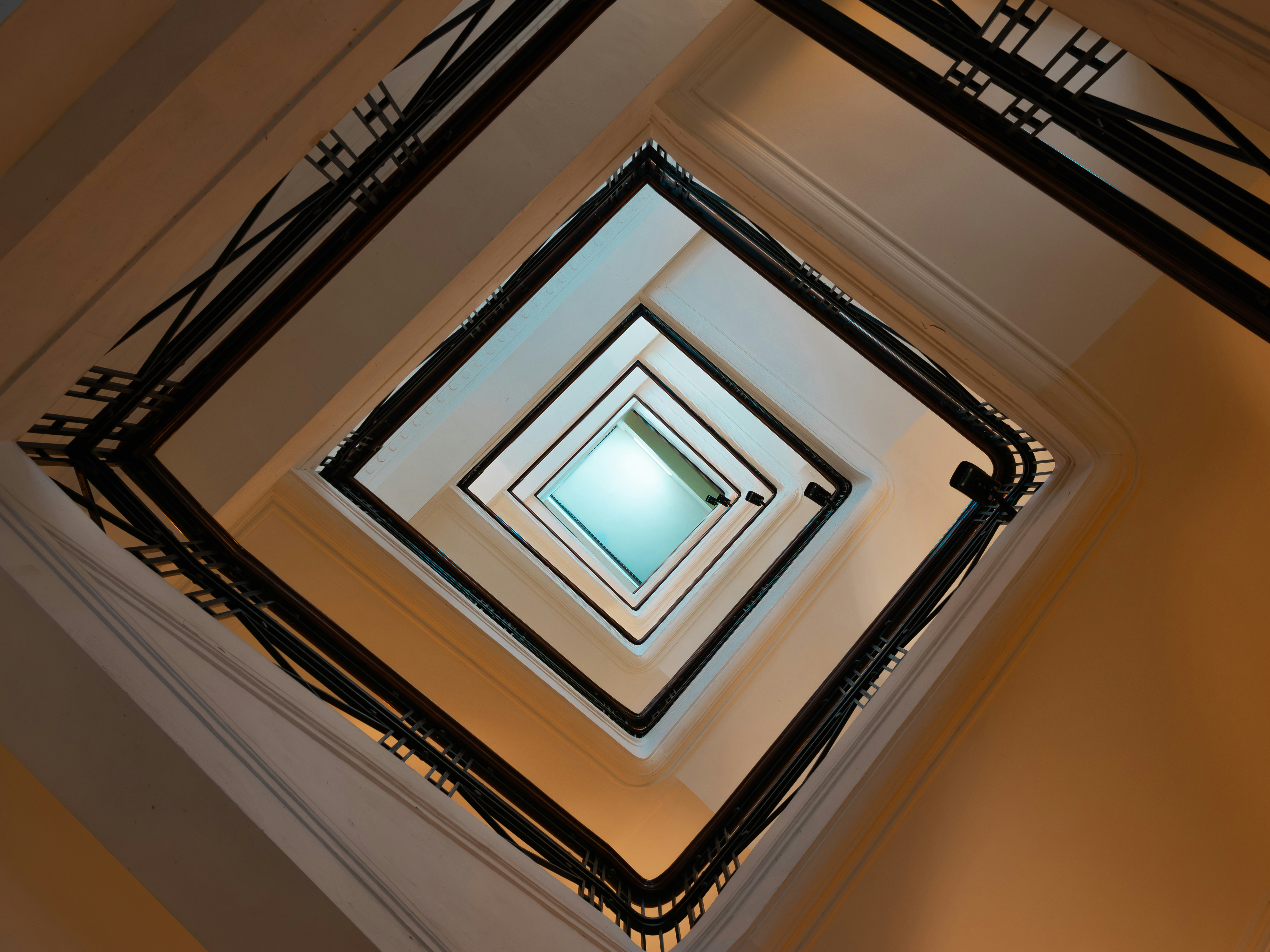 Spiral Skyward: An Architectural Adagio