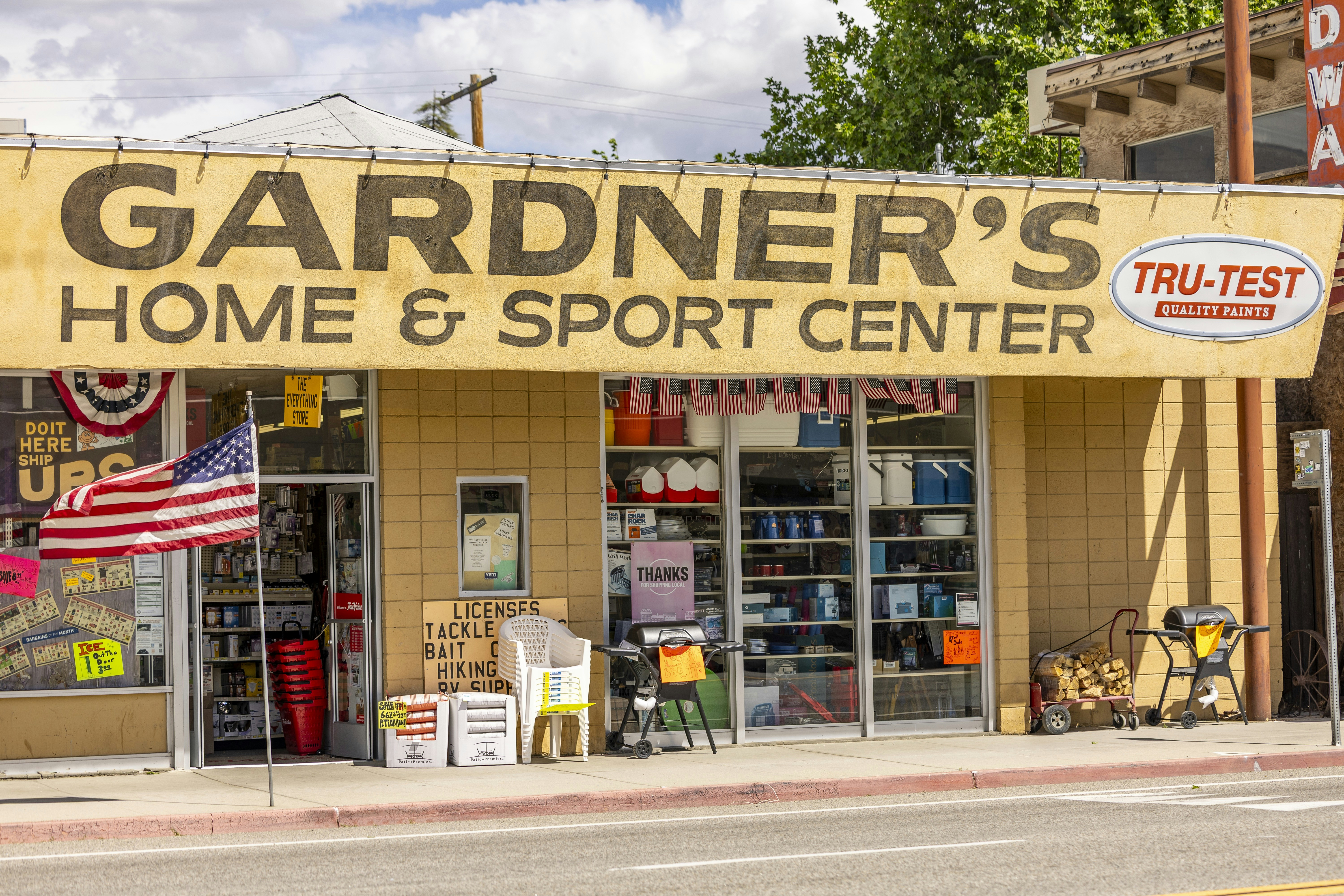 Gardner's Home & Sport Center: A Timeless Shopfront on Main Street