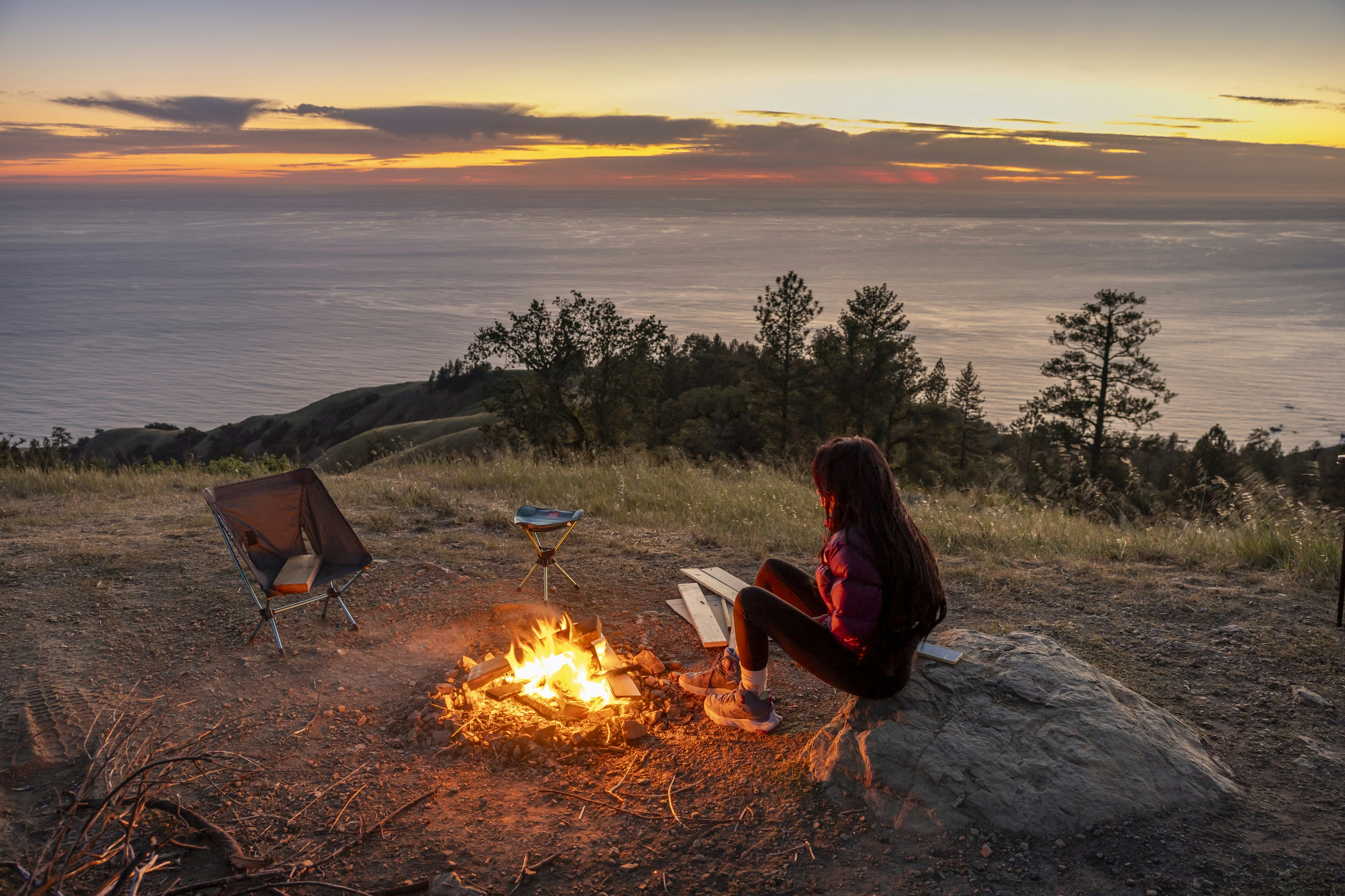 Ember at Dusk: A Quiet Camp beneath Painted Horizons