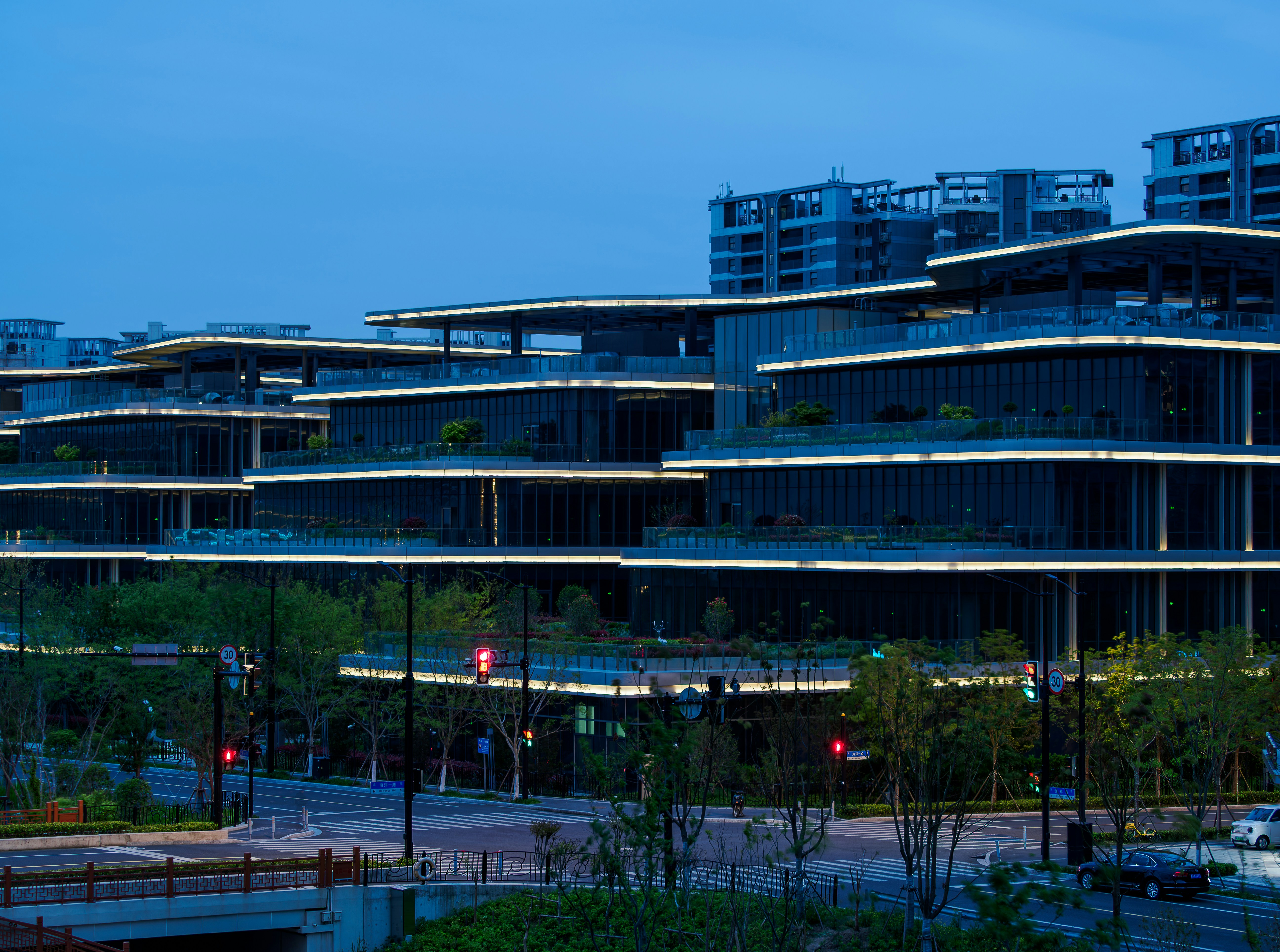 Layered Modernism: Terraced Office Complex under a Calm Sky
