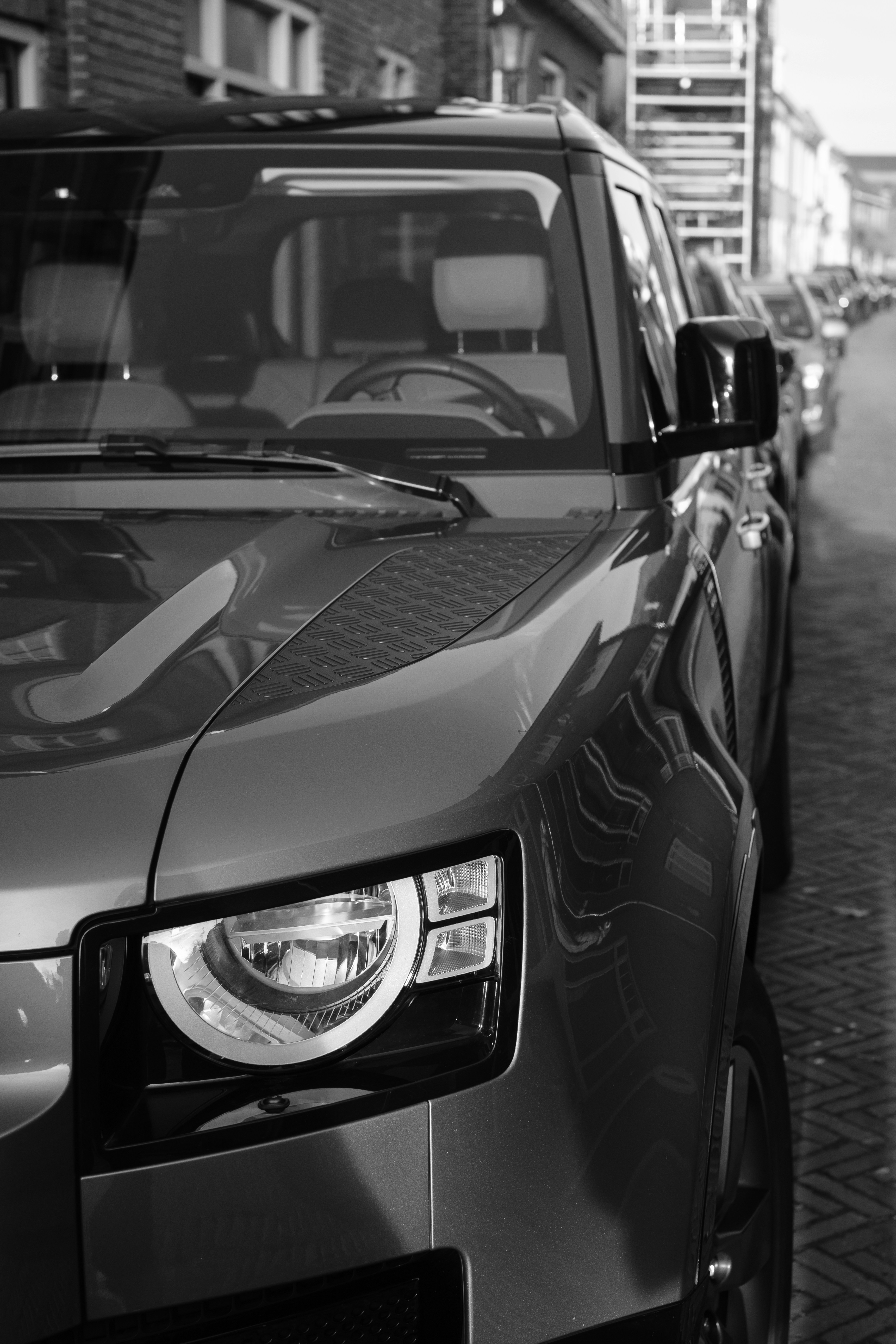 Front-Quarter Perspective: Urban SUV in Sharp Focus