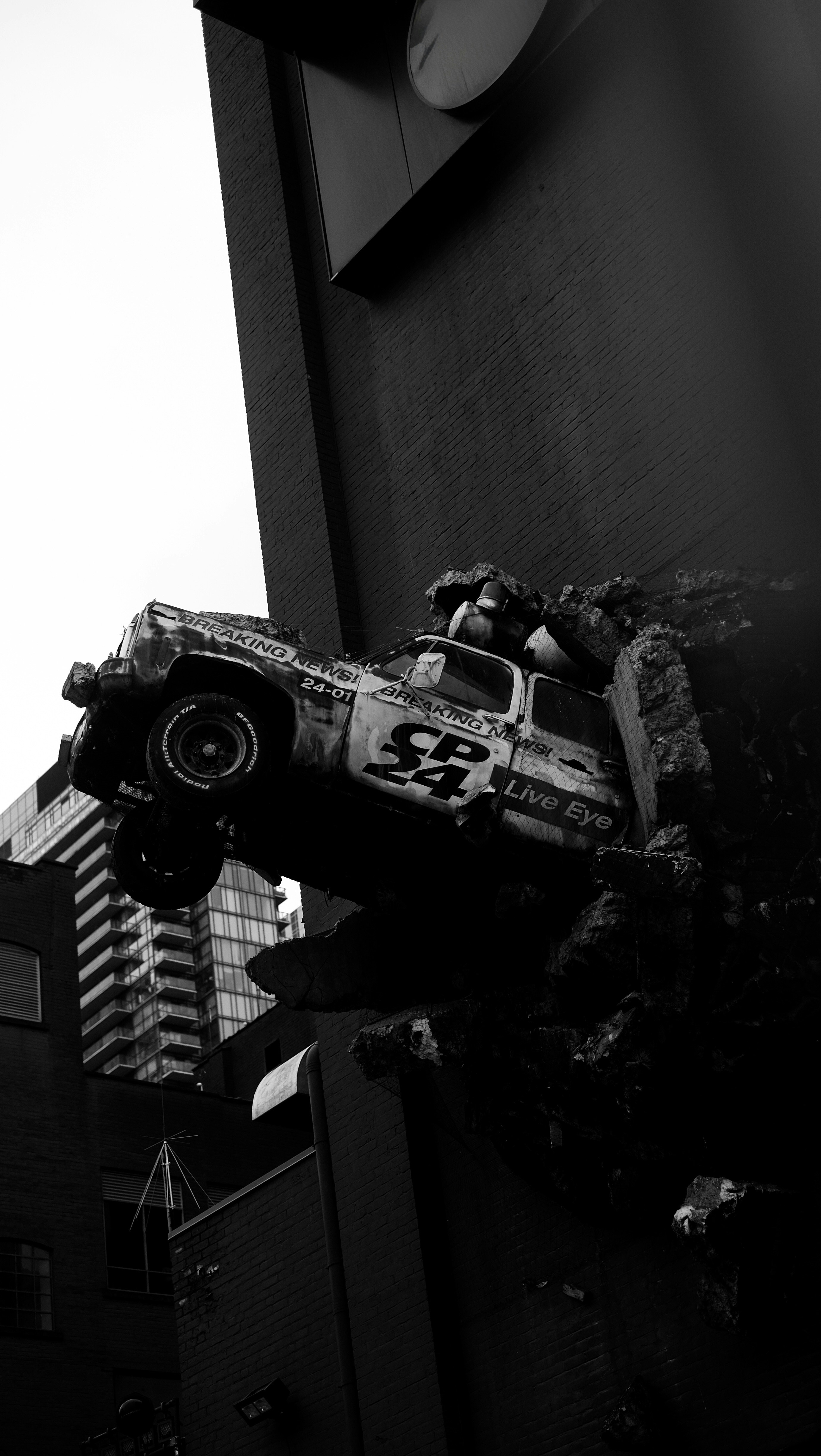Racing Car Torn from the Sky: A Monumental Jump Across the City