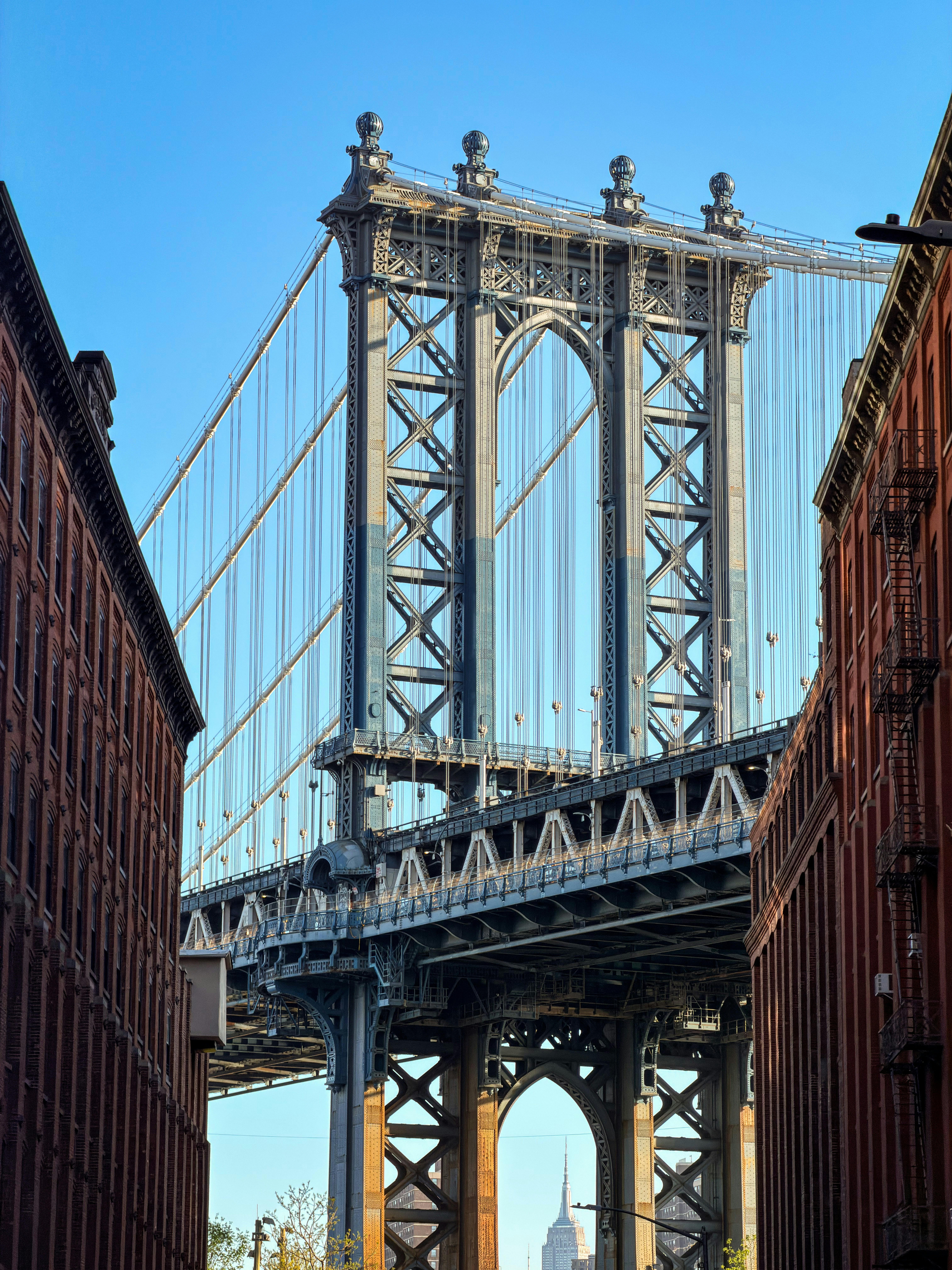 Steel Skyline: Bridging the Manhattan Frame
