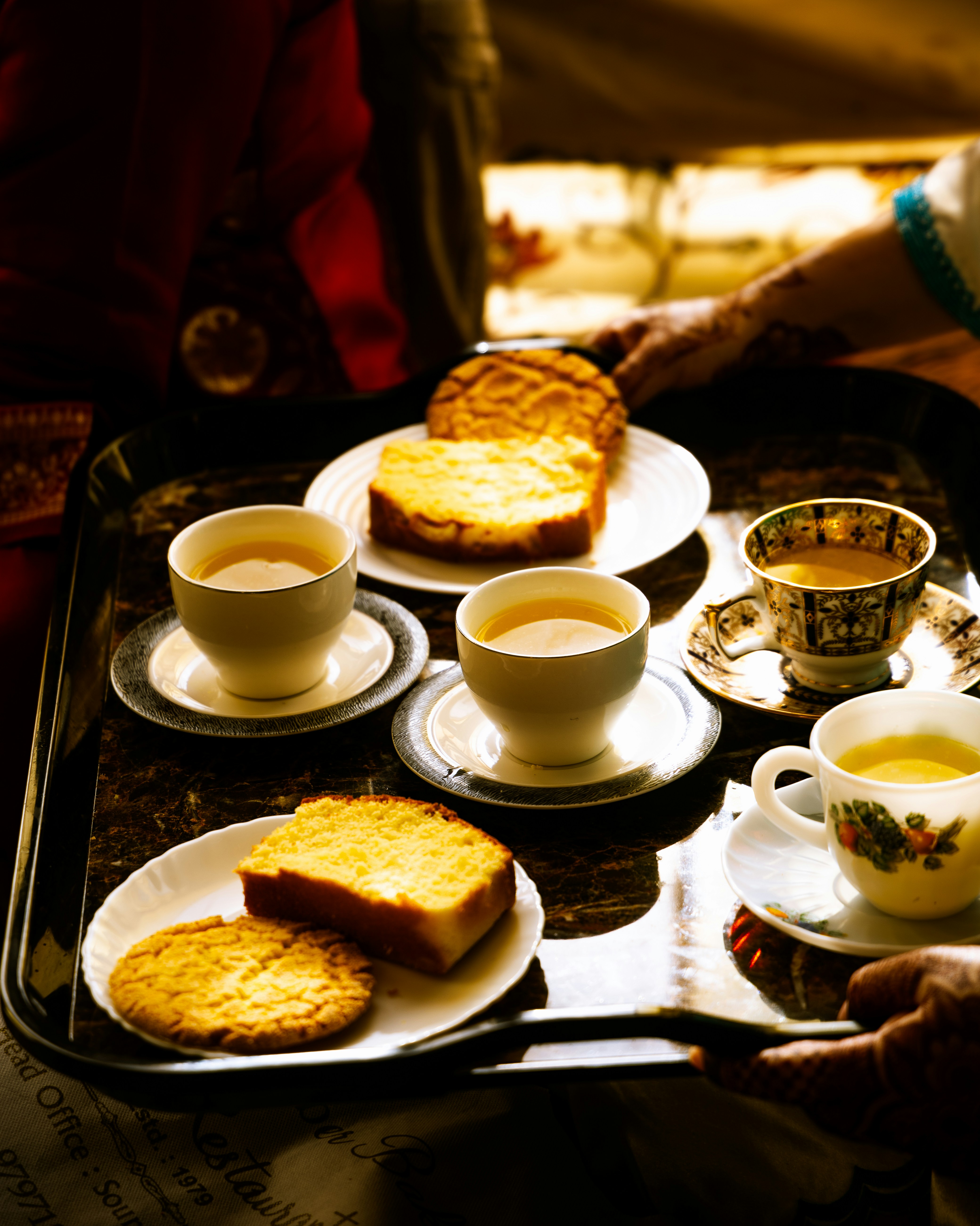 Tea Tray Moments: Slices, Cups, and Quiet Warmth