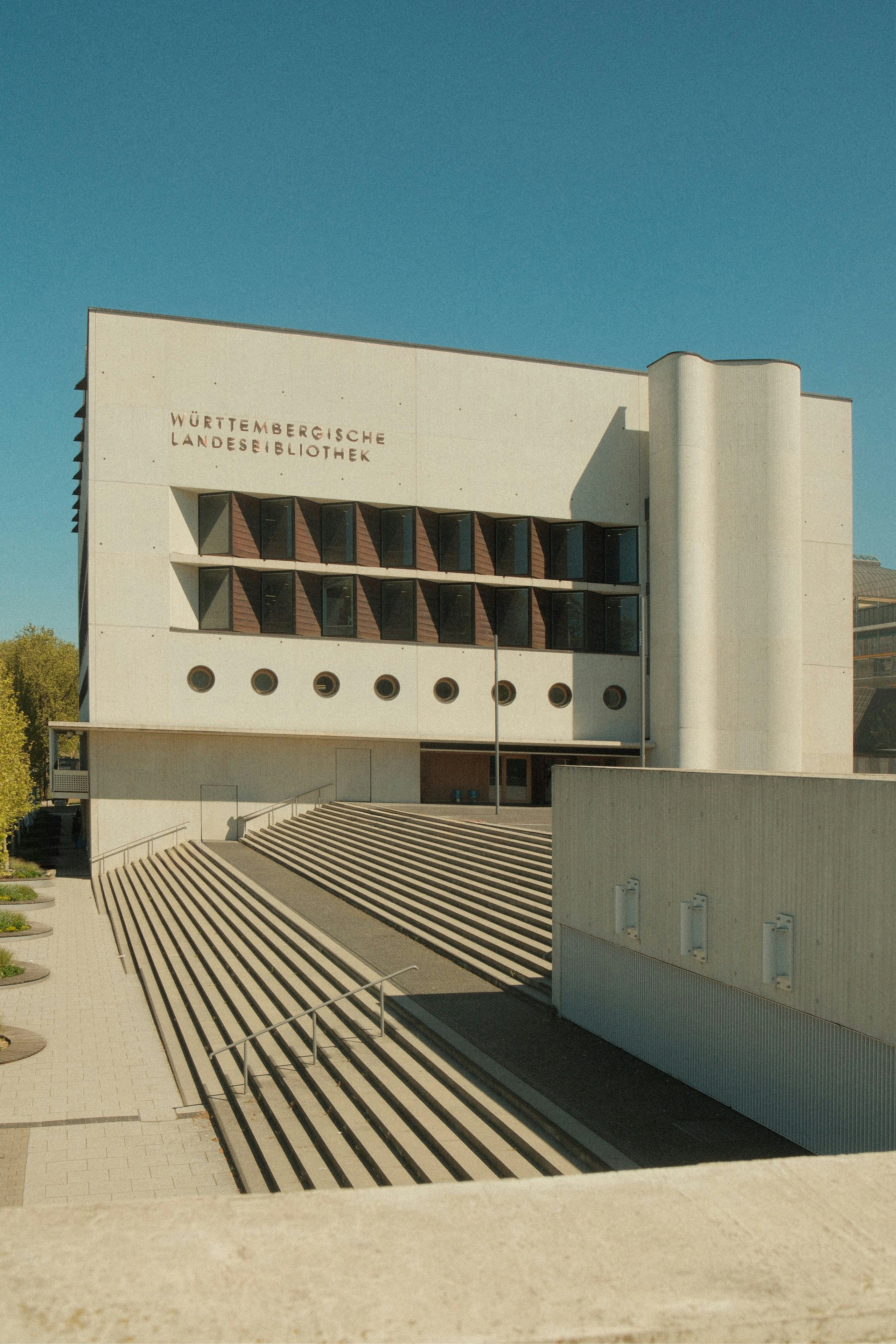 Architectures of Light: Steps to the Württemberg Library