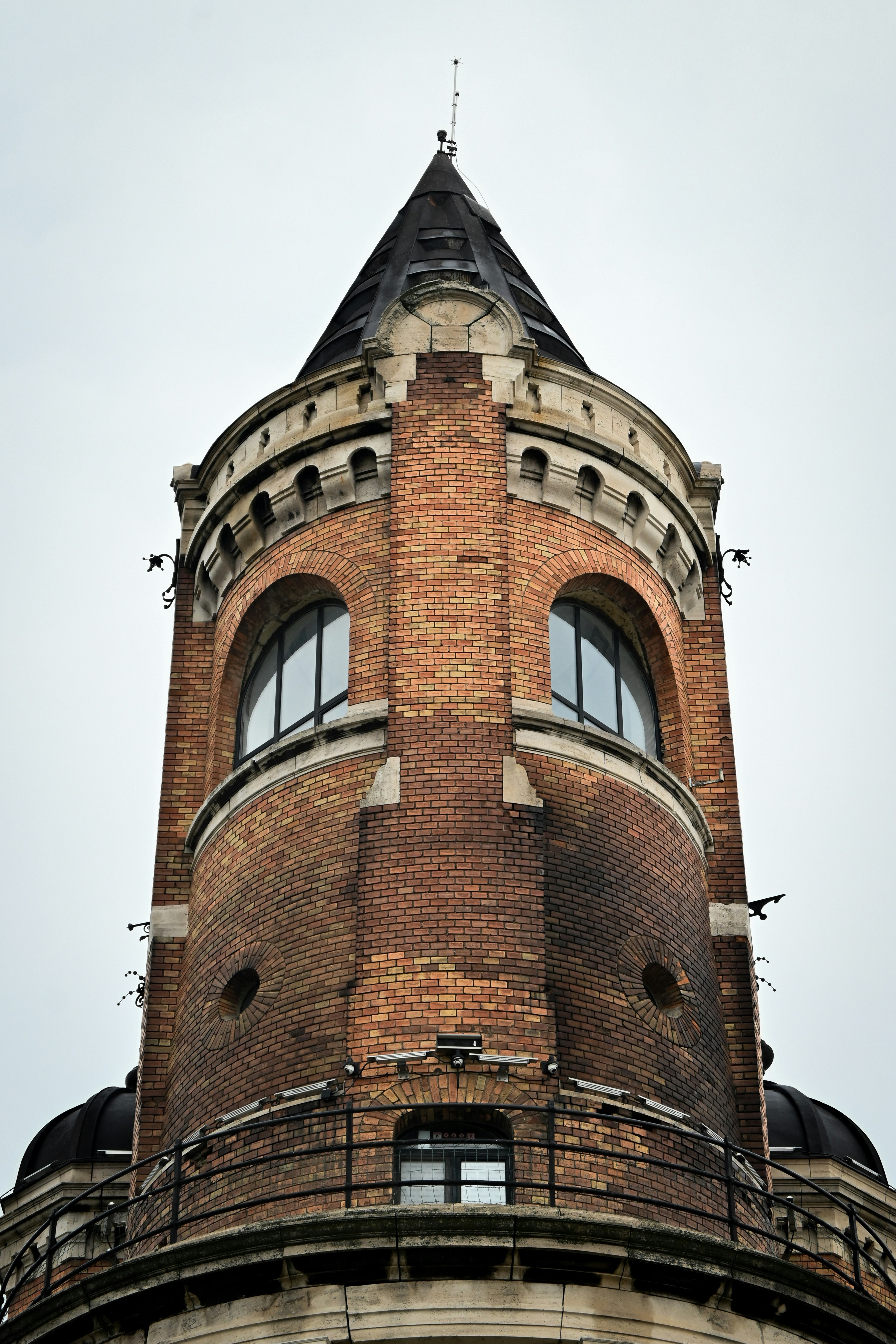 Brick Turret Rising: A Cast-iron Crown Over a Circular Attic