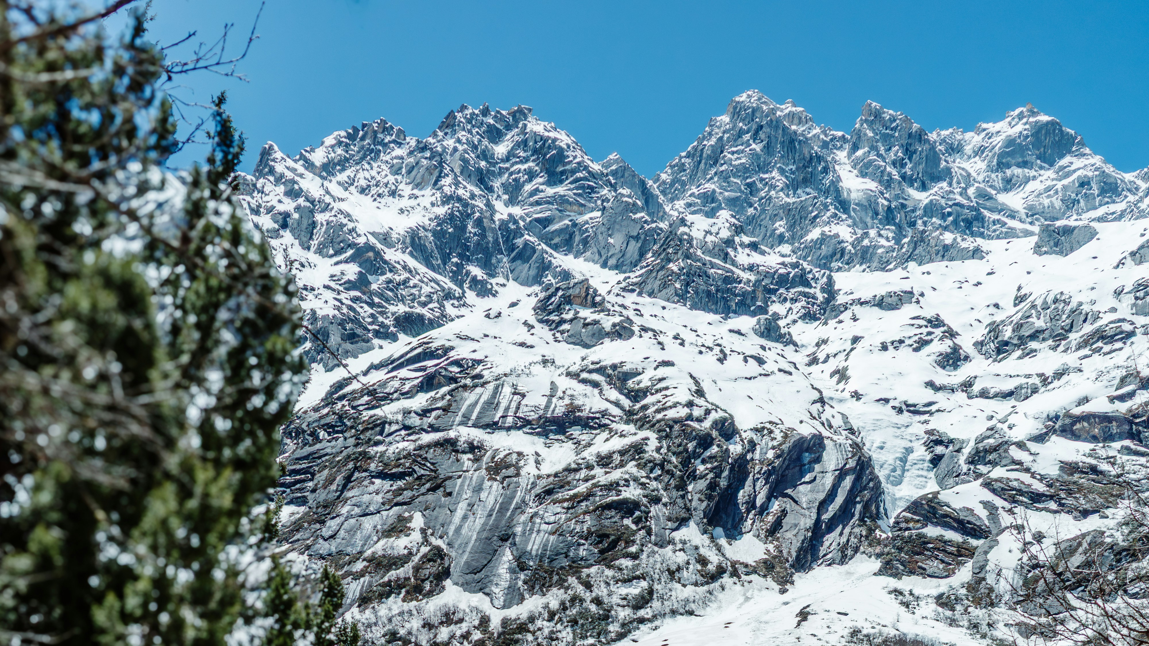 Snowbound Ridge at Peak Blue