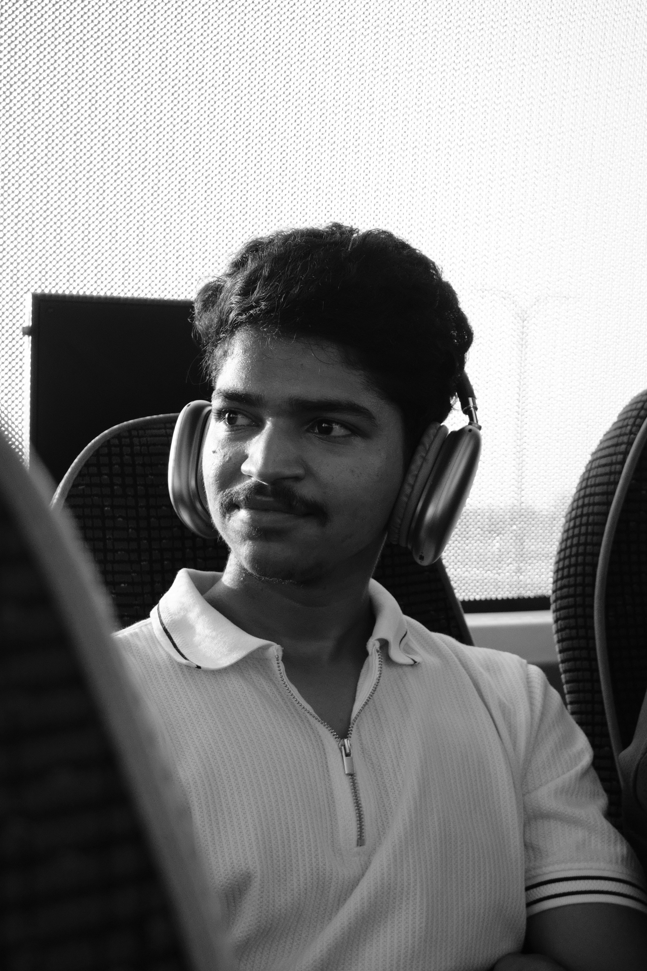 Headphones on the Bus: A Quiet Moment in MONO