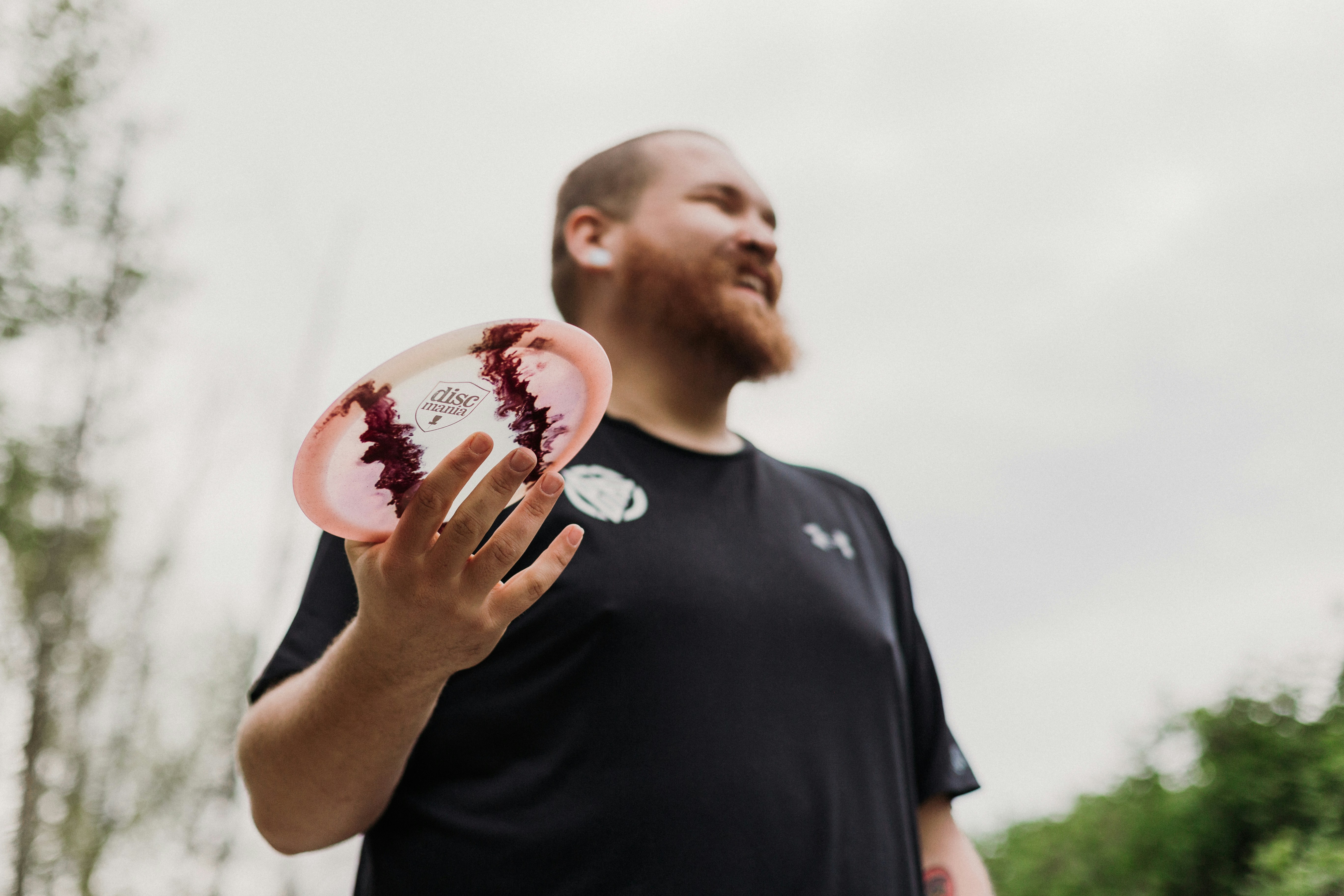 Frisbee in Focus: A Moment of Play Under Open Sky