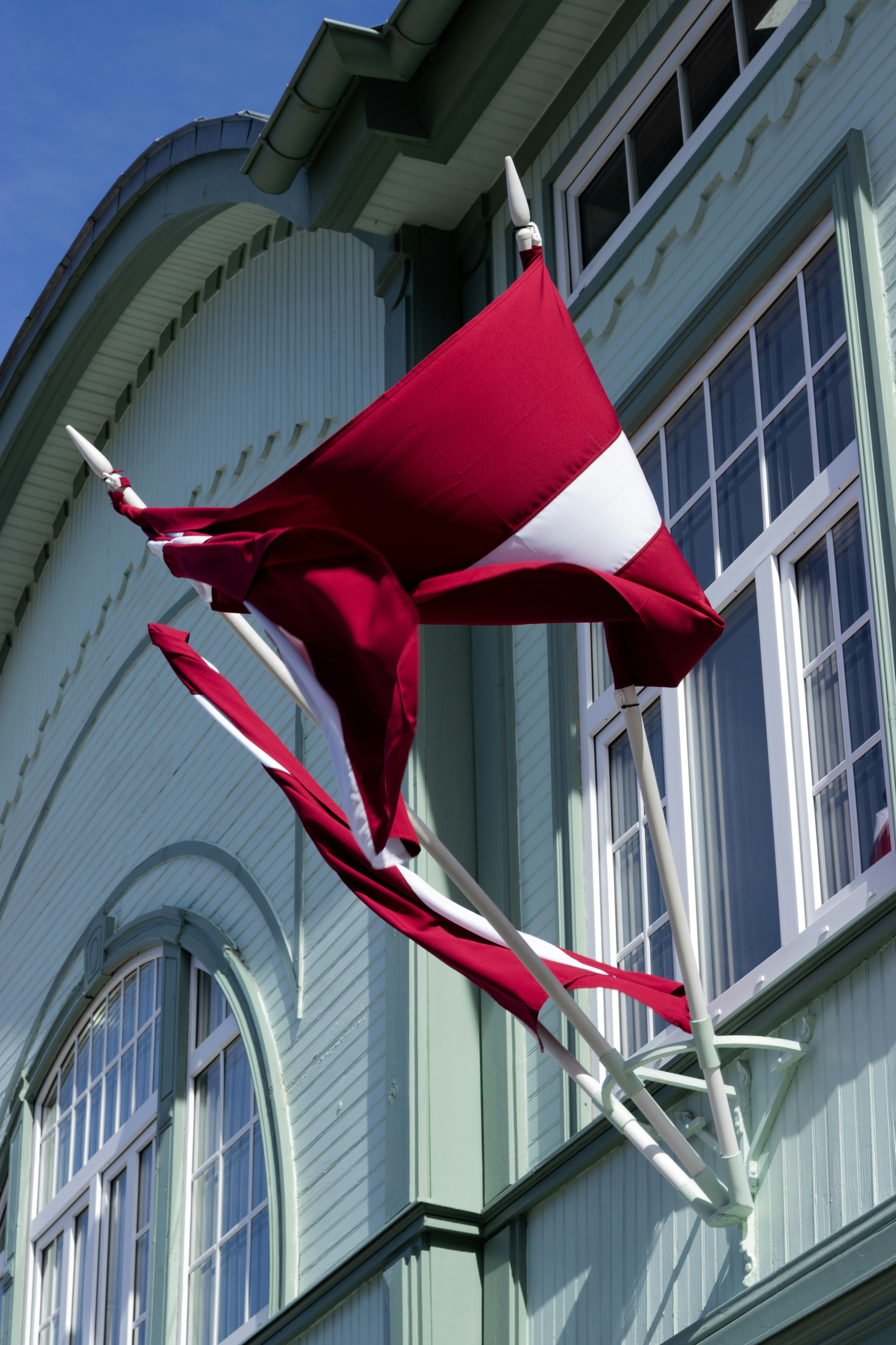 Flag Fractals on a Minted Facade