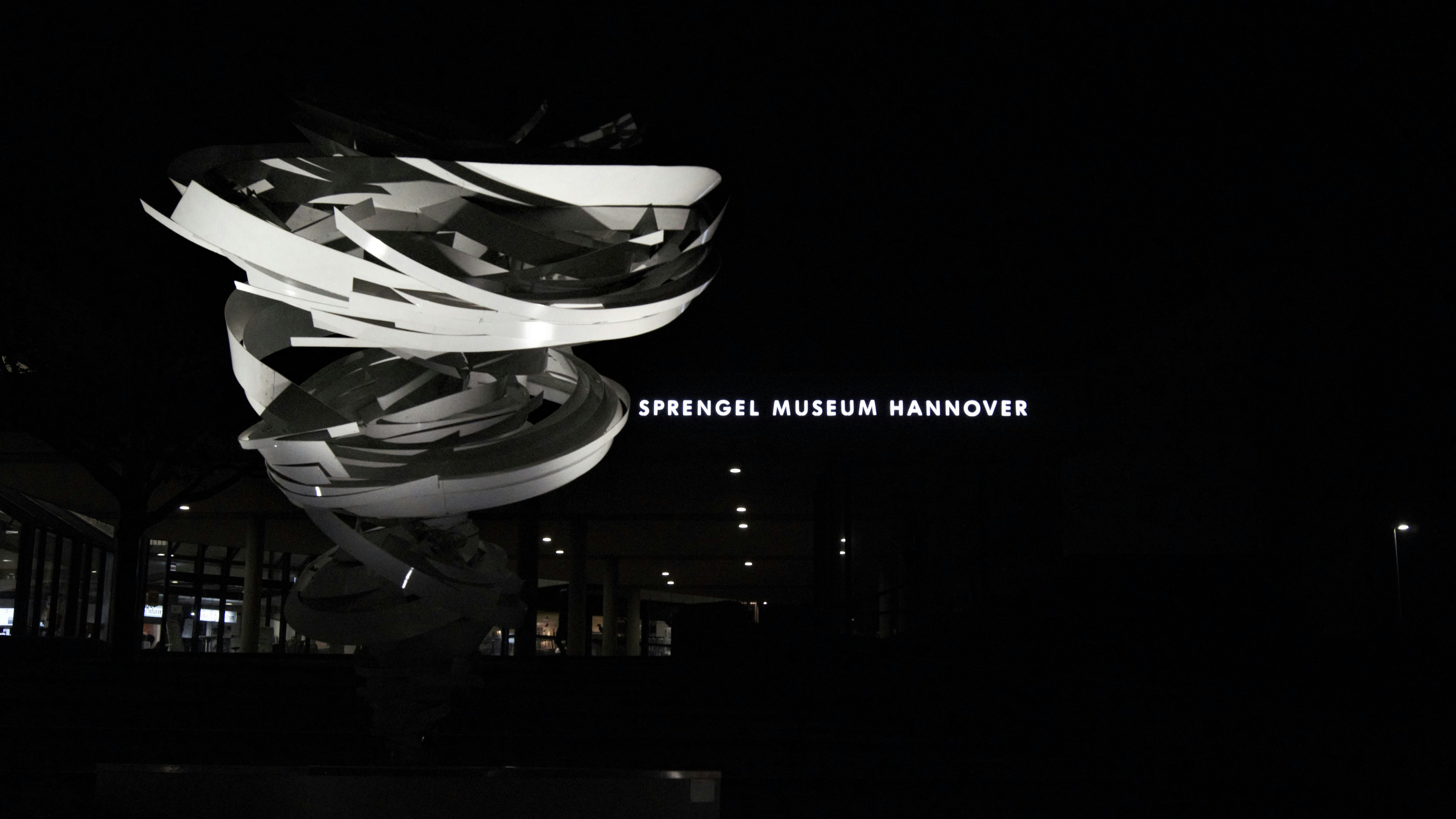 Spiral Sculpture at Sprengel Museum: Night Lights on White Ribbons