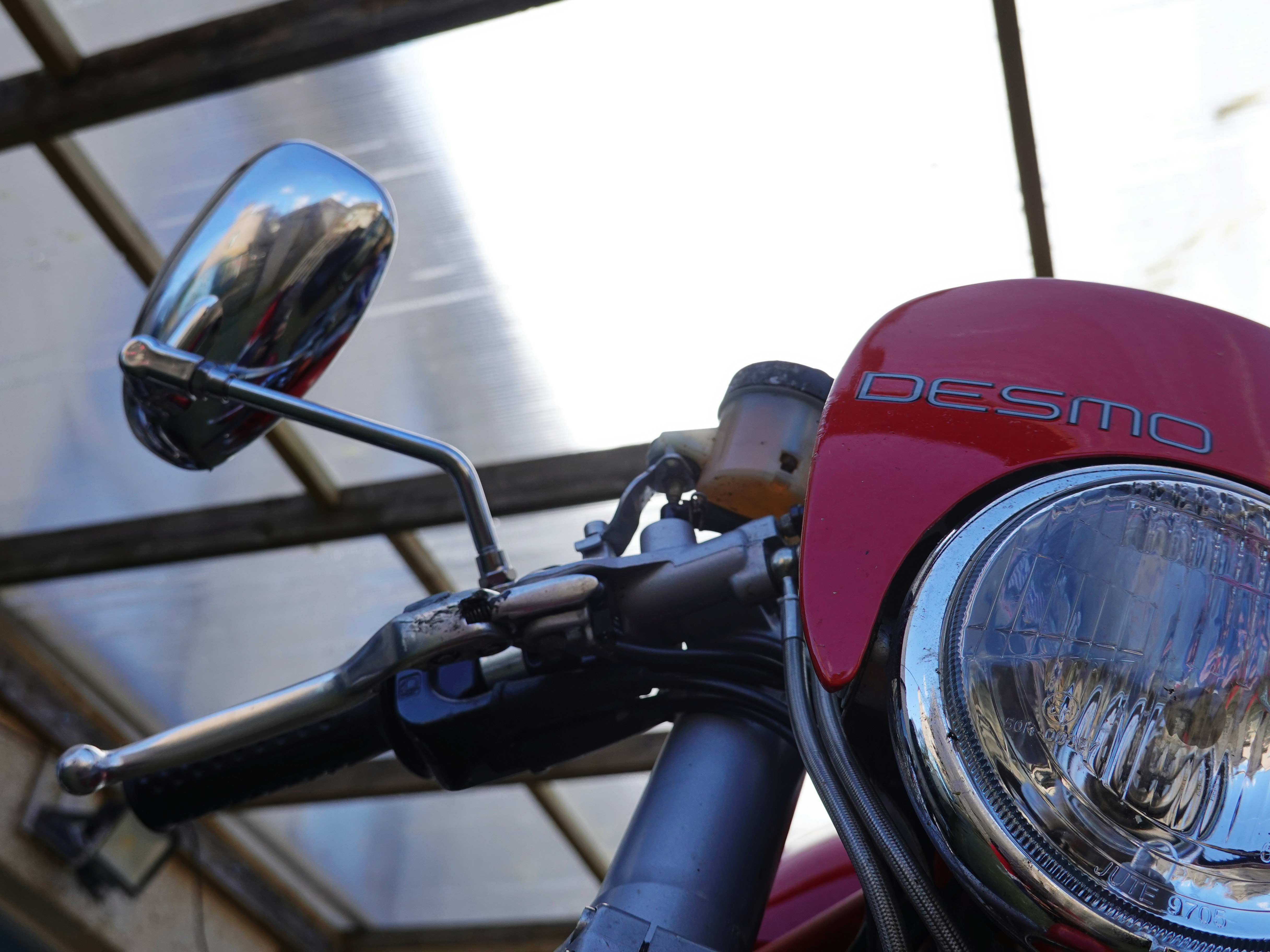 Red Desmo Headlamp and Handlebar in Everyday Light