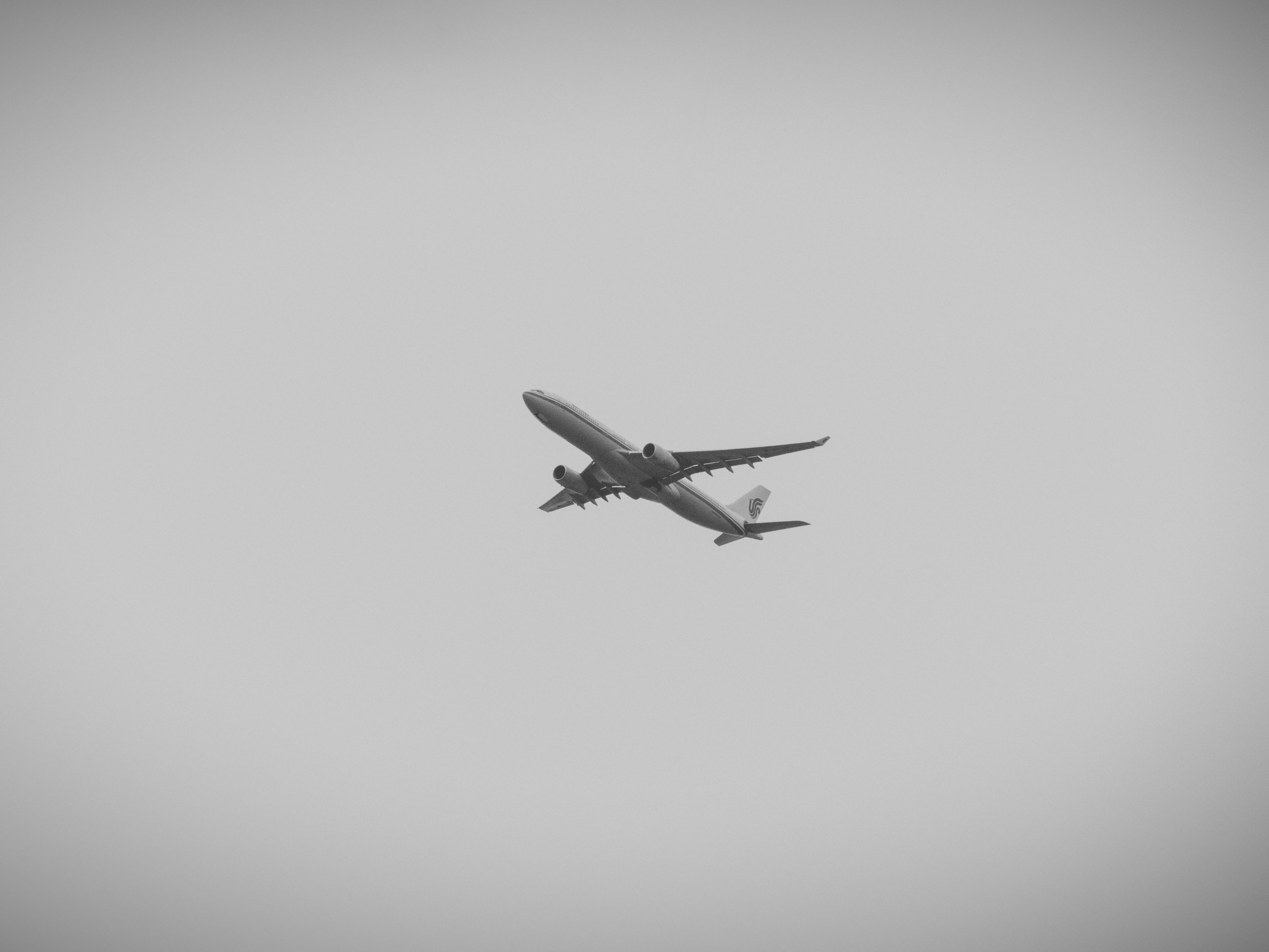 Rising Jetline: A Quiet Skies Crossing