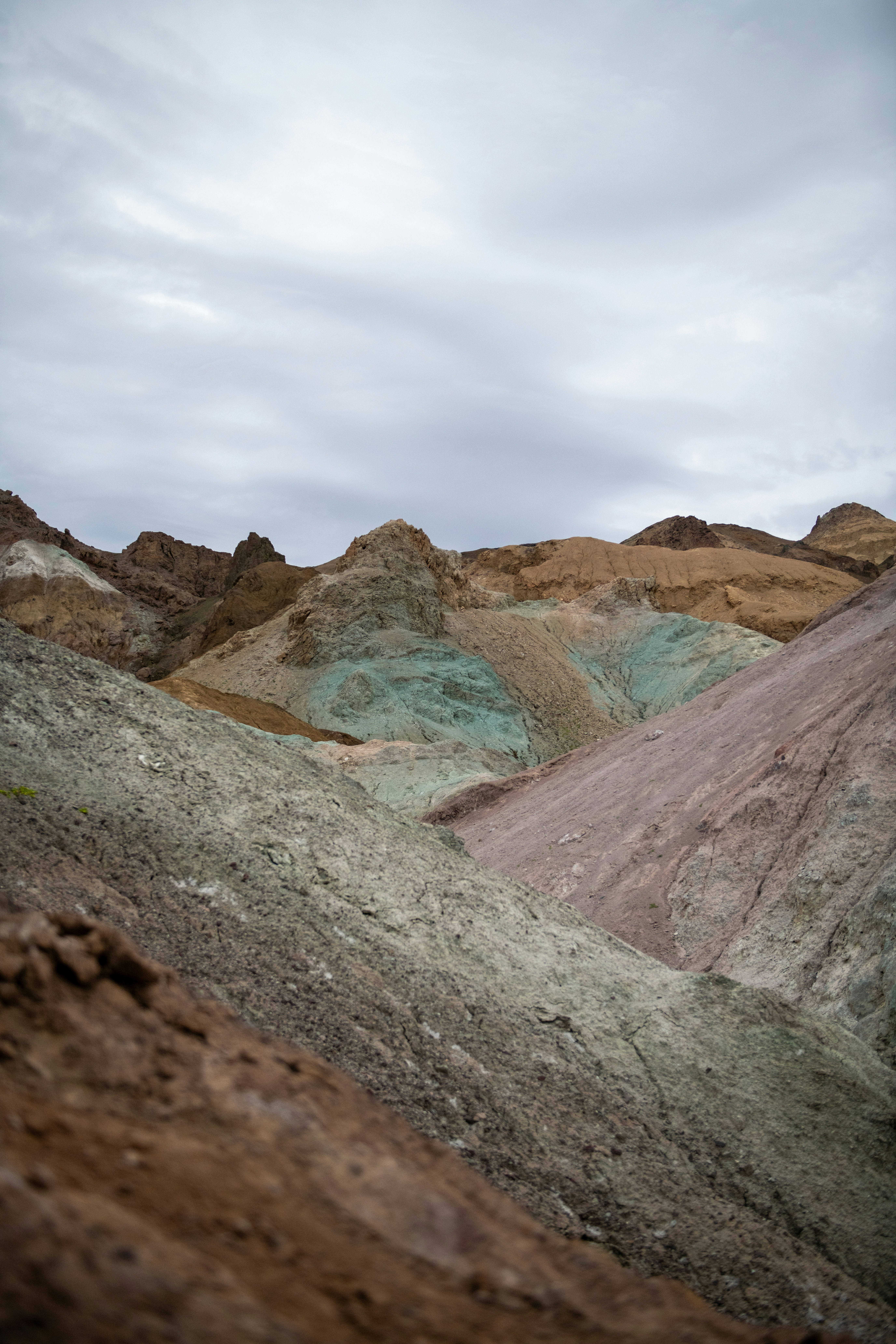 Colored Earth: Desert Ridge Under a Quiet Sky