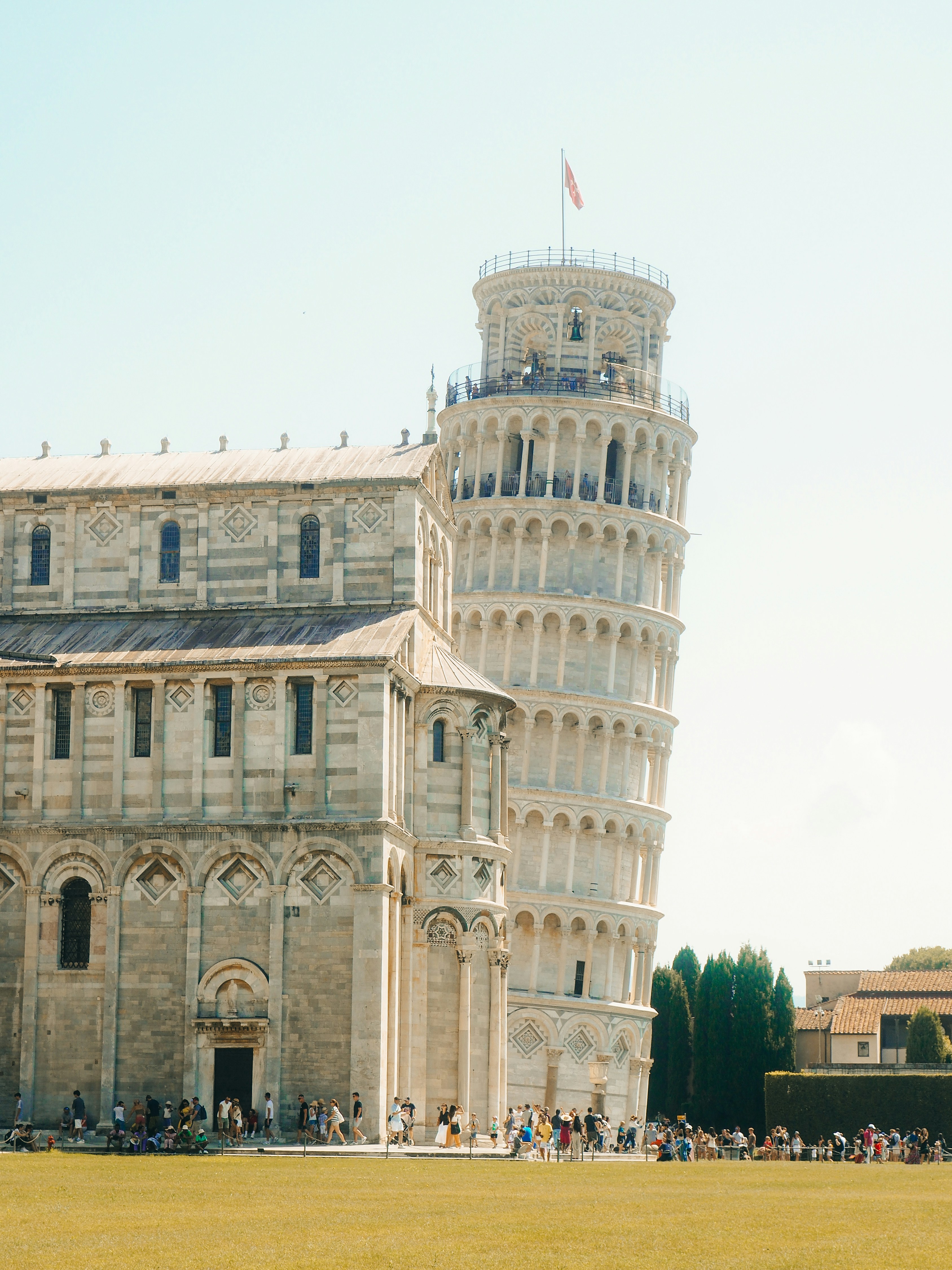 Leaning toward the Crowd: The Leaning Tower and Marble Facades