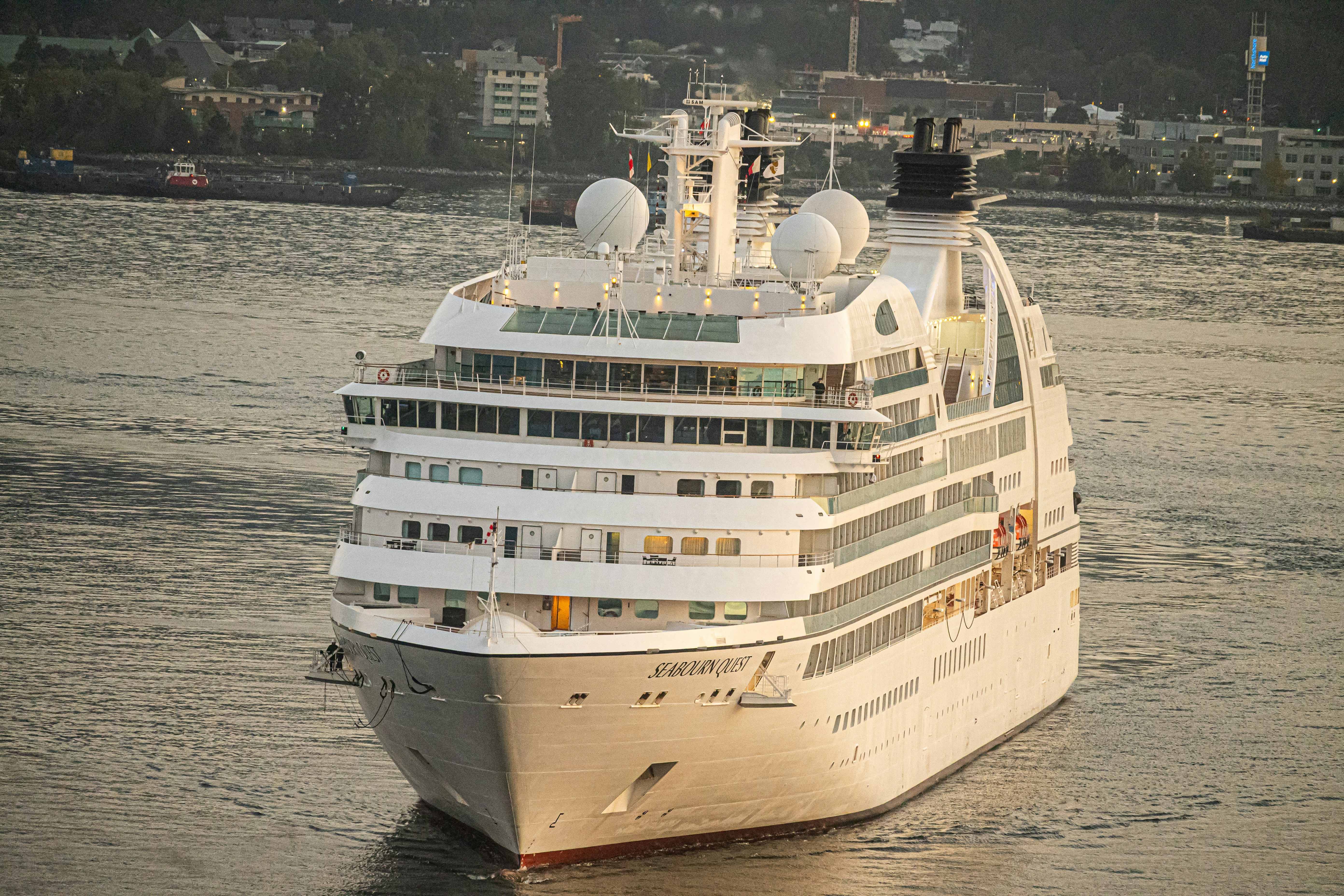 Emerald Seaway: A grand cruise liner gliding toward the harbor
