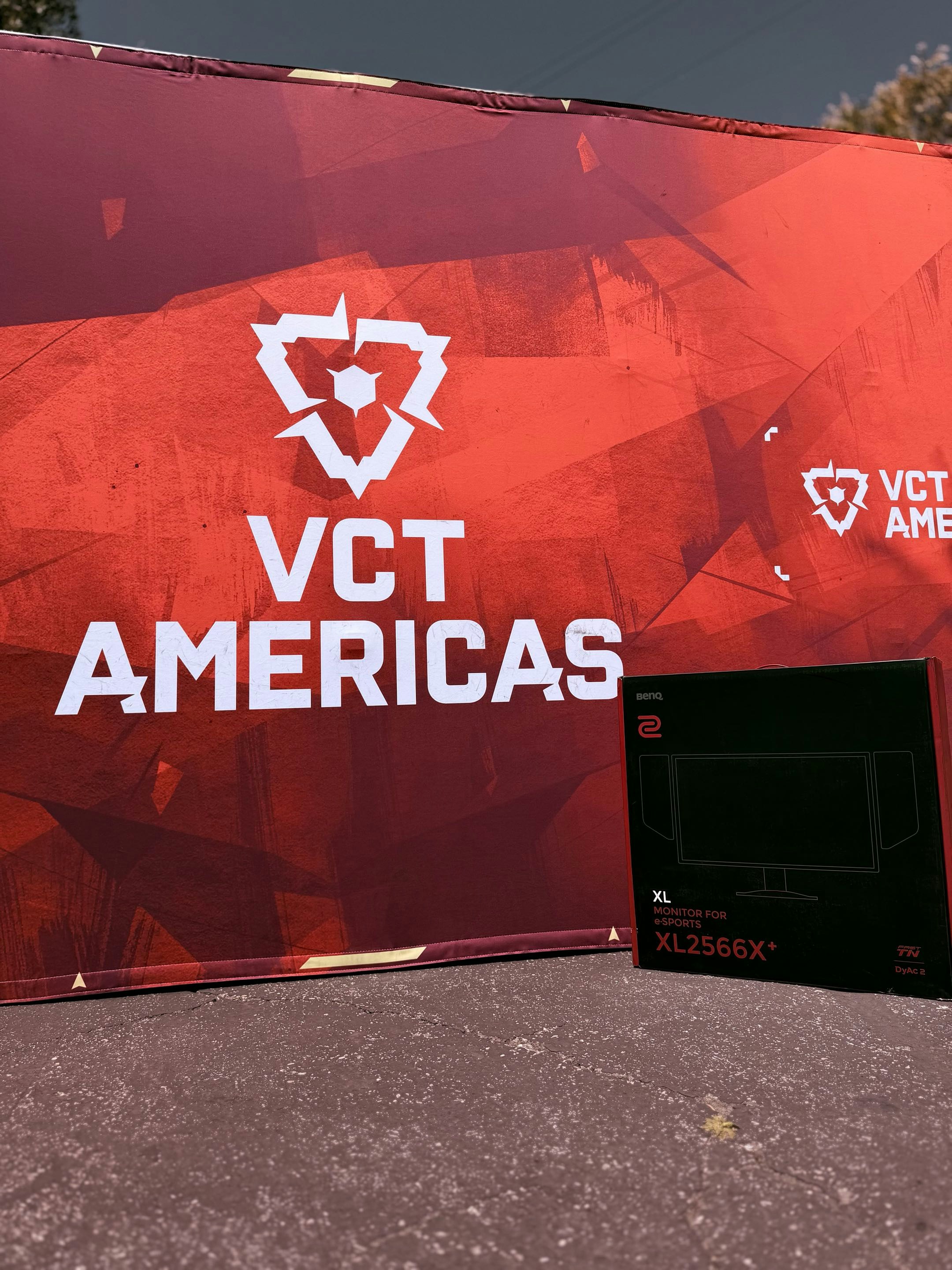 Vibrant VCT Americas Banner with Oversized Box Accent