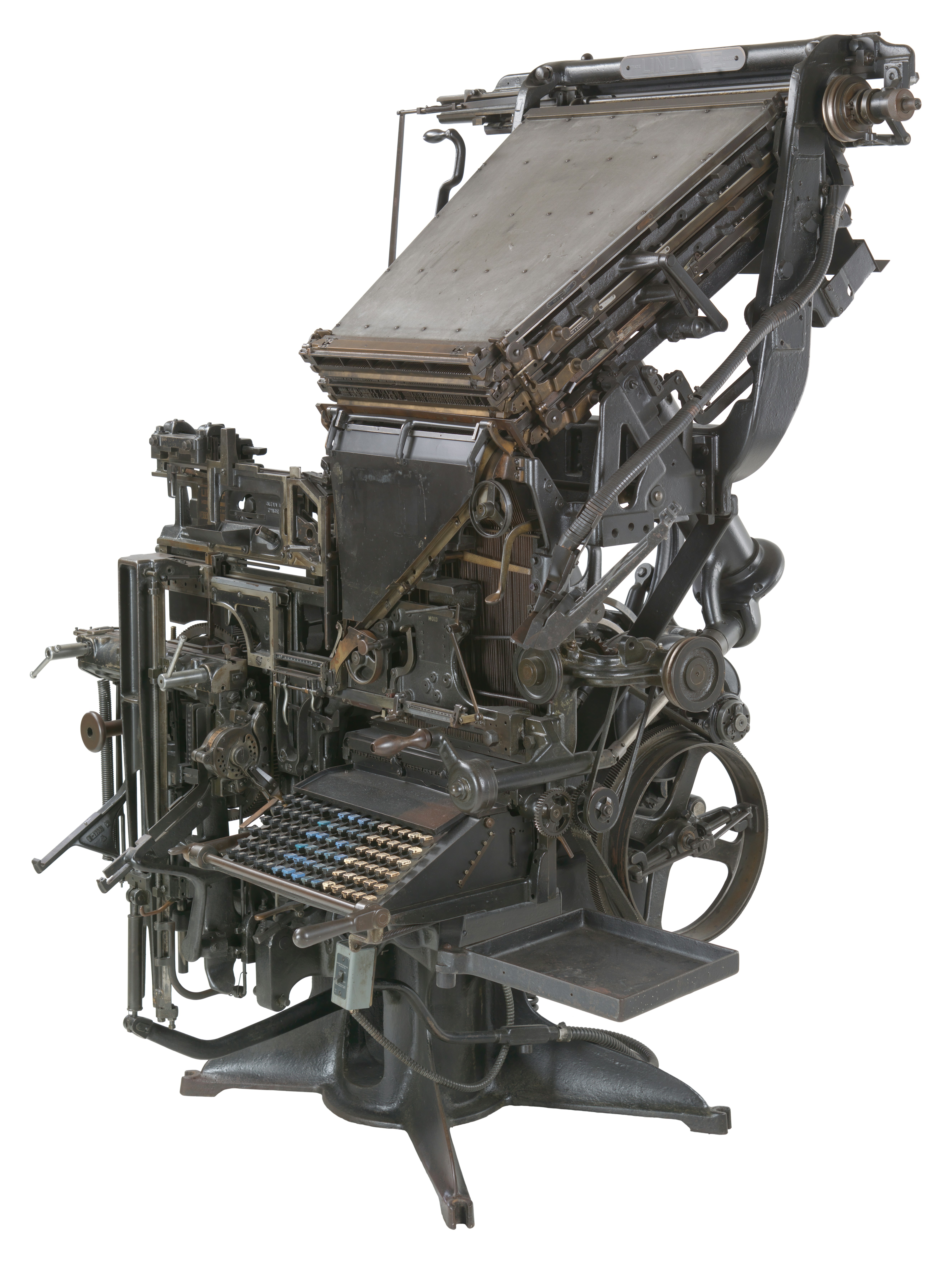 The Silent Workhorse: A Detailed View of an Antique Printing Press Engine