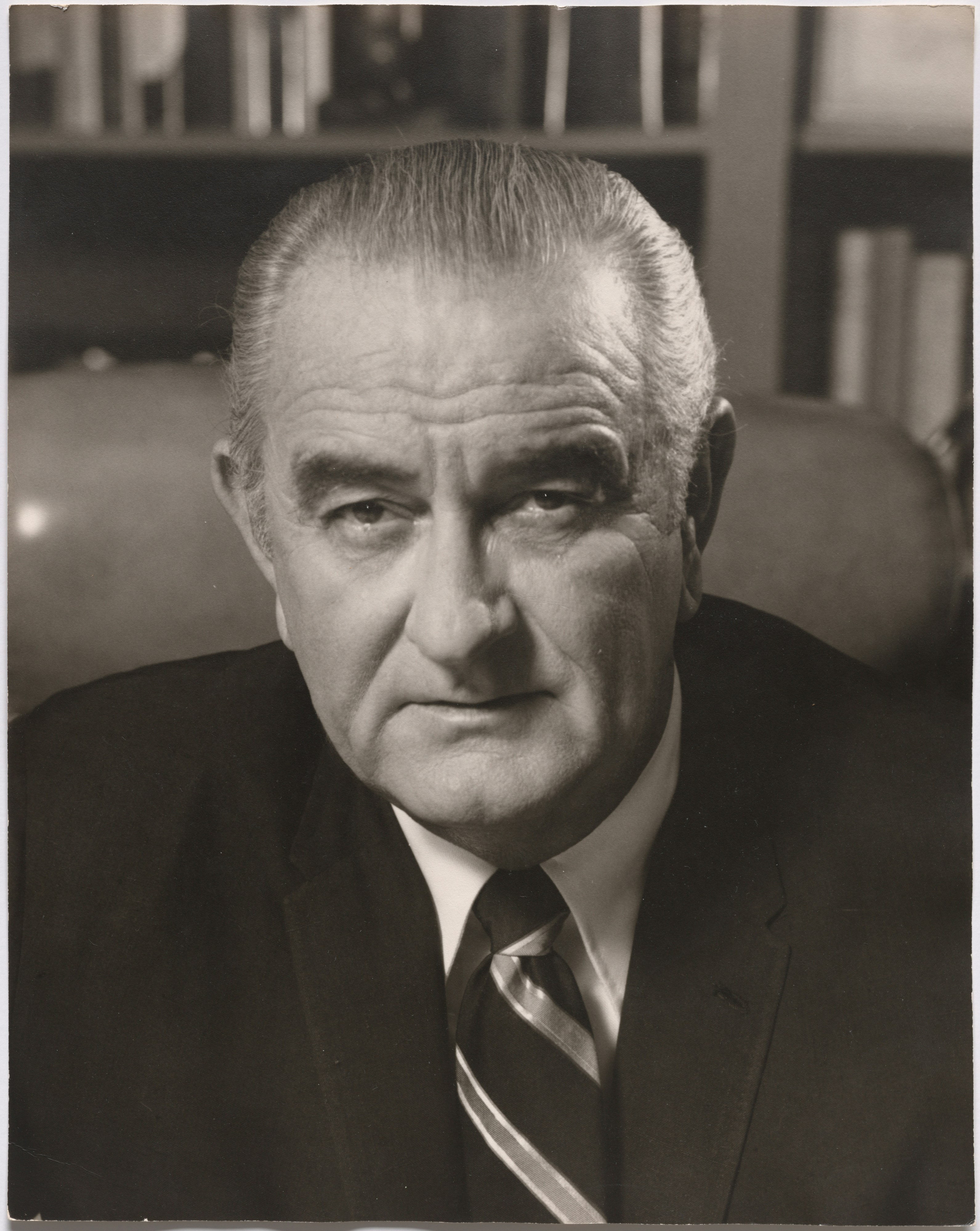 Gravitas in a Desk Portrait: A Distinguished Silhouette