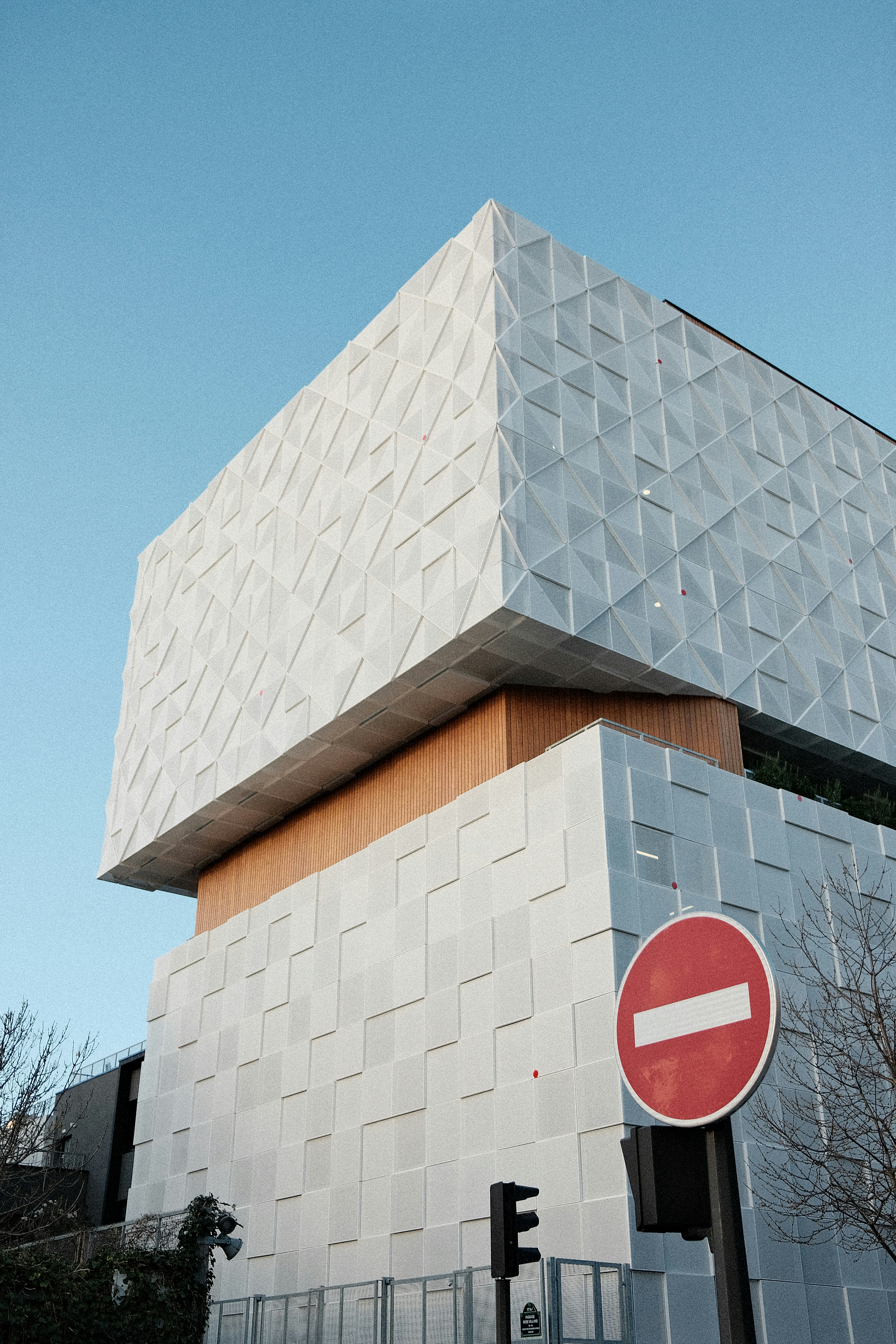 Angular Facade: A Corner of Modern Geometry
