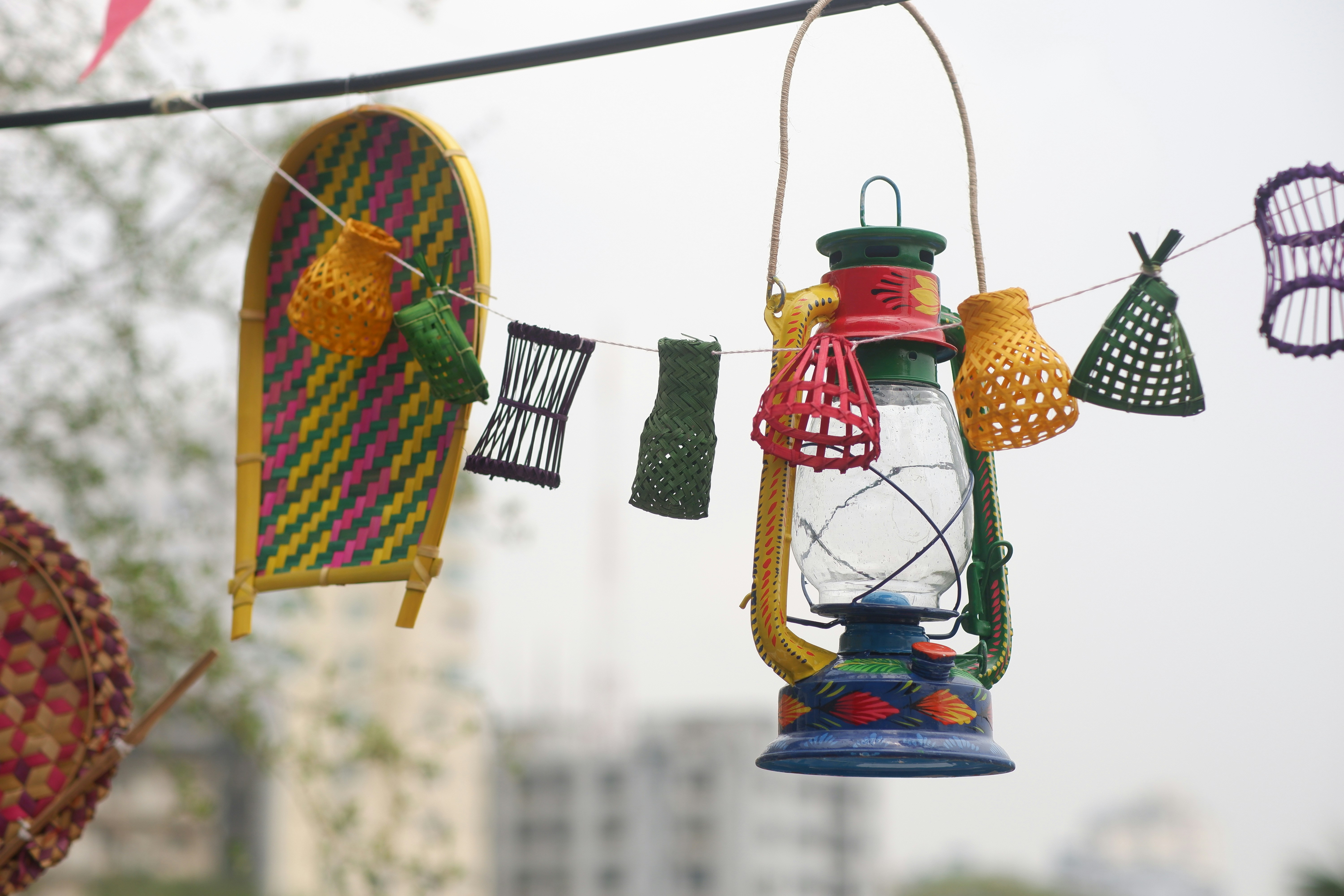 Lanterns and Lanterns: A String of Glow Over a Cozy Outdoor Display