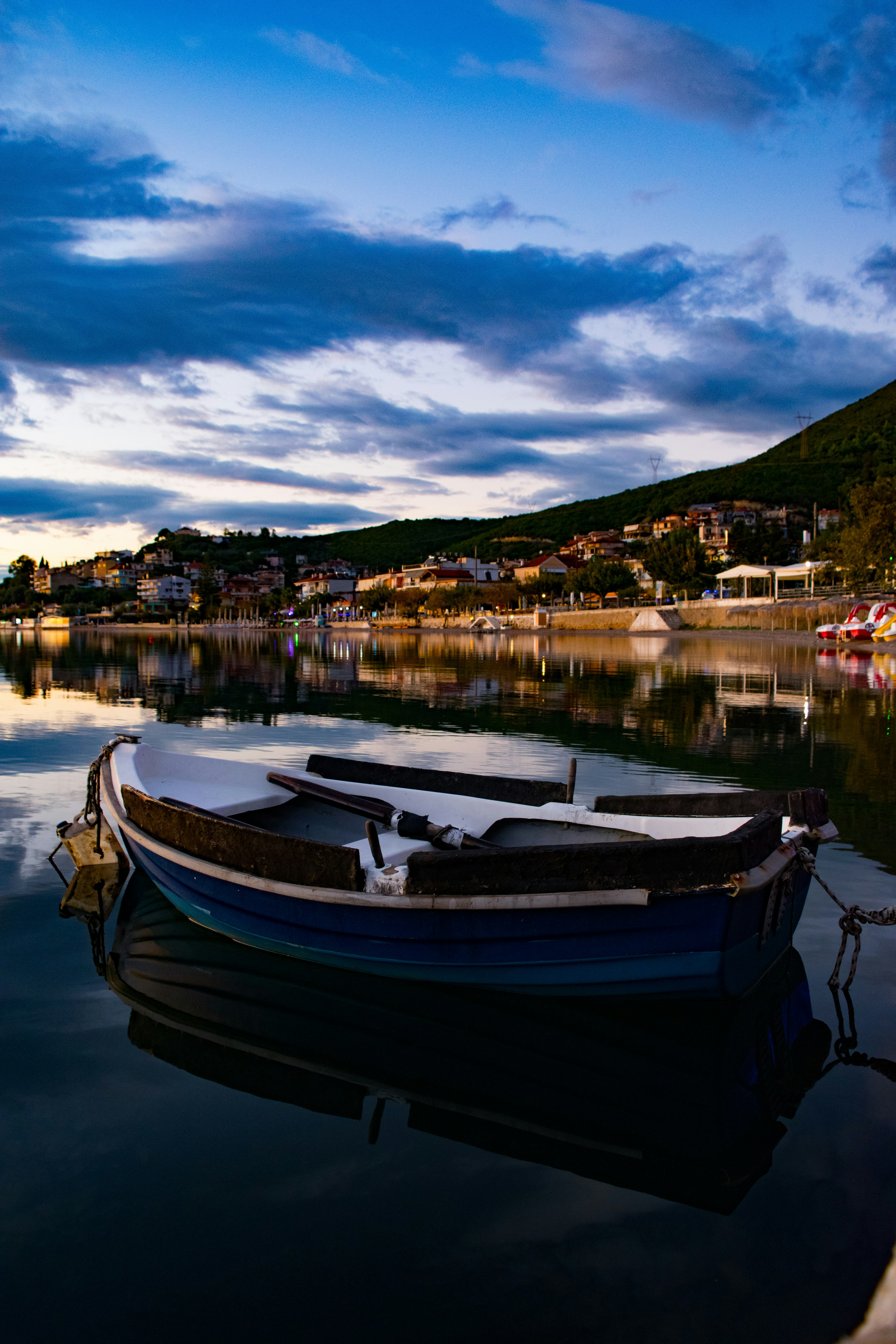 The Quiet Boat at Dusk: A Harbor Reflections Moment