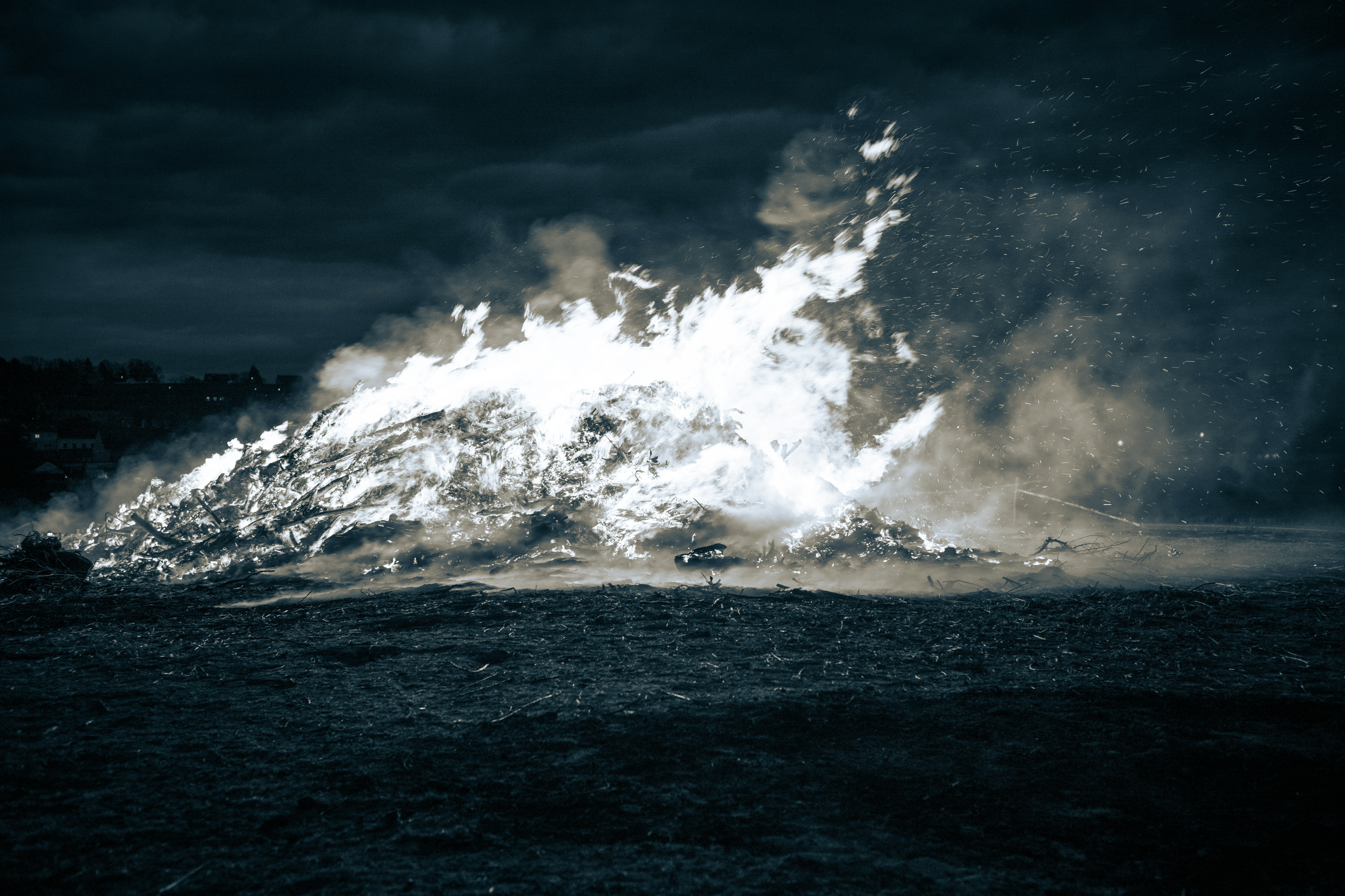 Fjord of Foam: A Breaker’s Burst