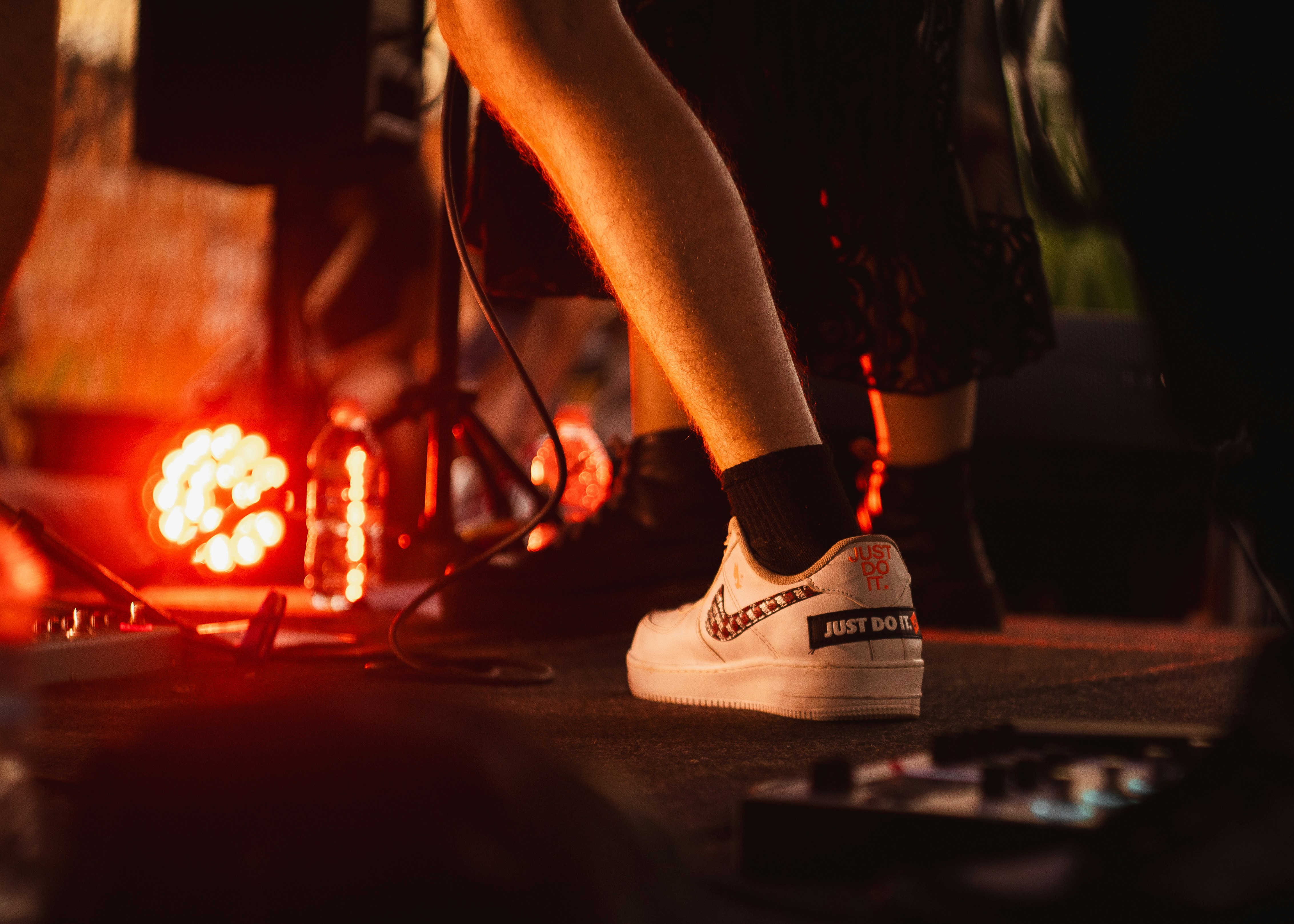 Bounce of the Sole: A Stage-Step Highlight