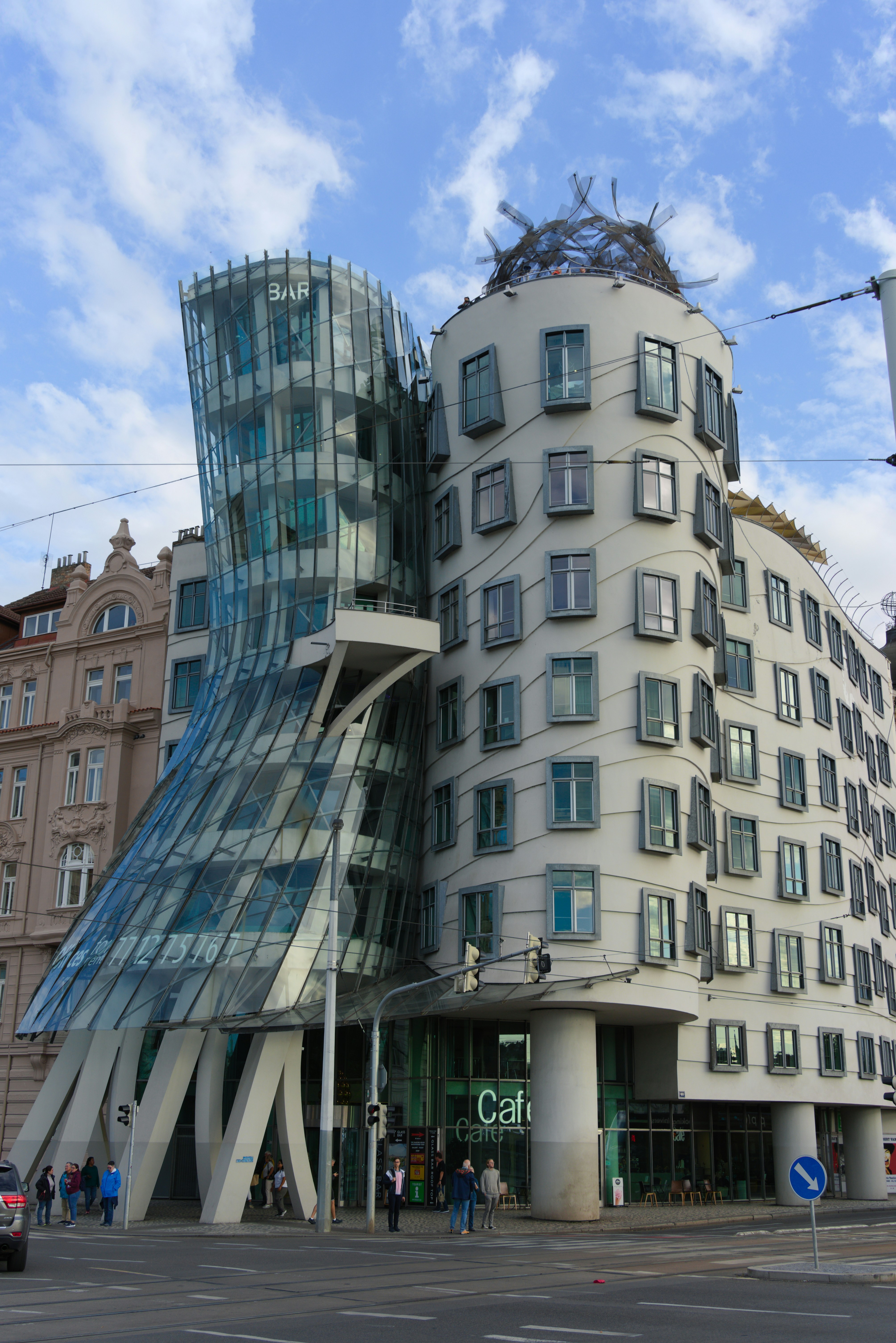 Curved Glass and Dancing Floors: The Damier of Hundertwasser House