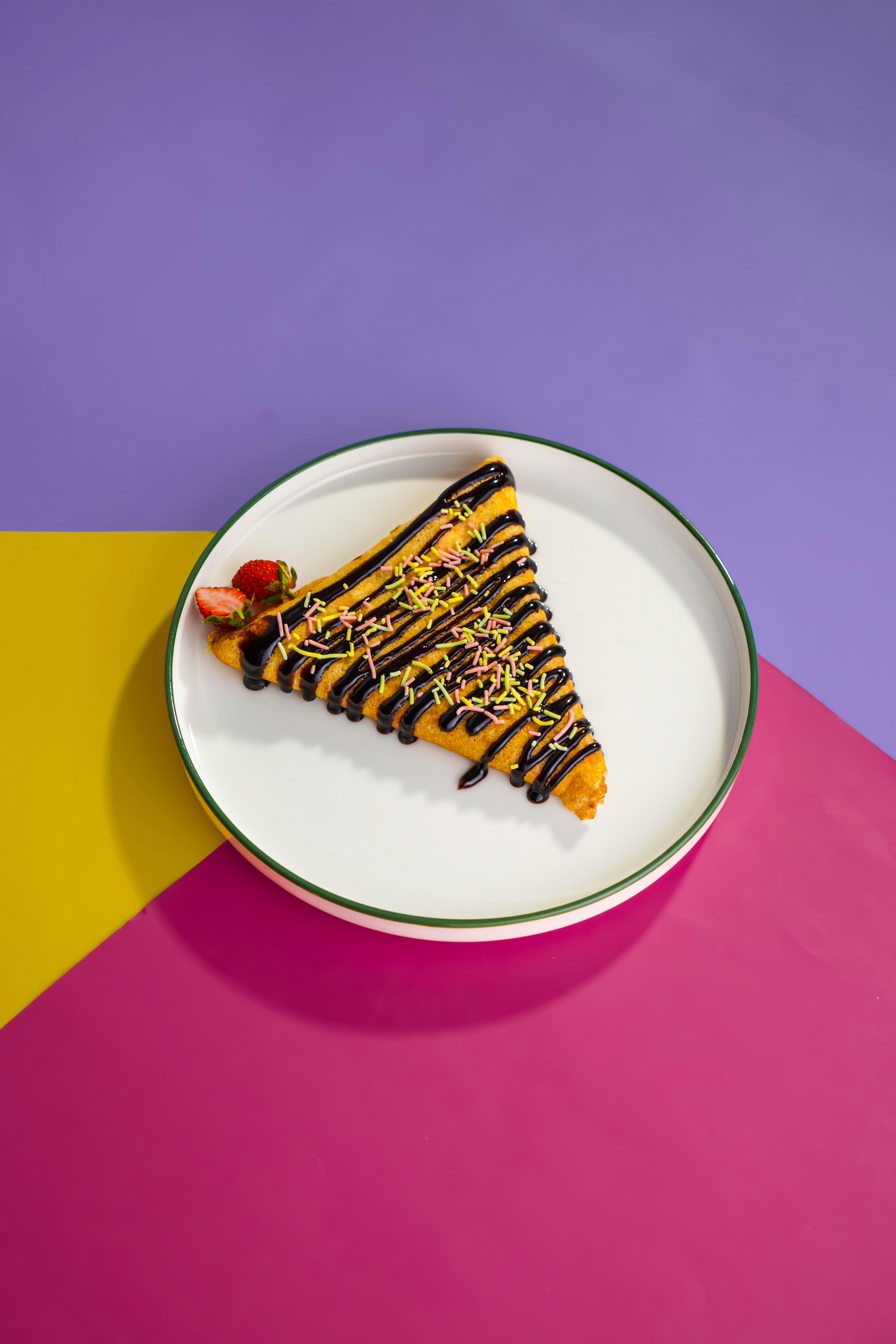 A Sweet Slice on Colorful Angles